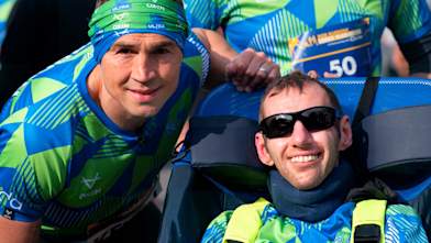 Former rugby player and MND campaigner Rob Burrow dies aged 41 - Latest ...