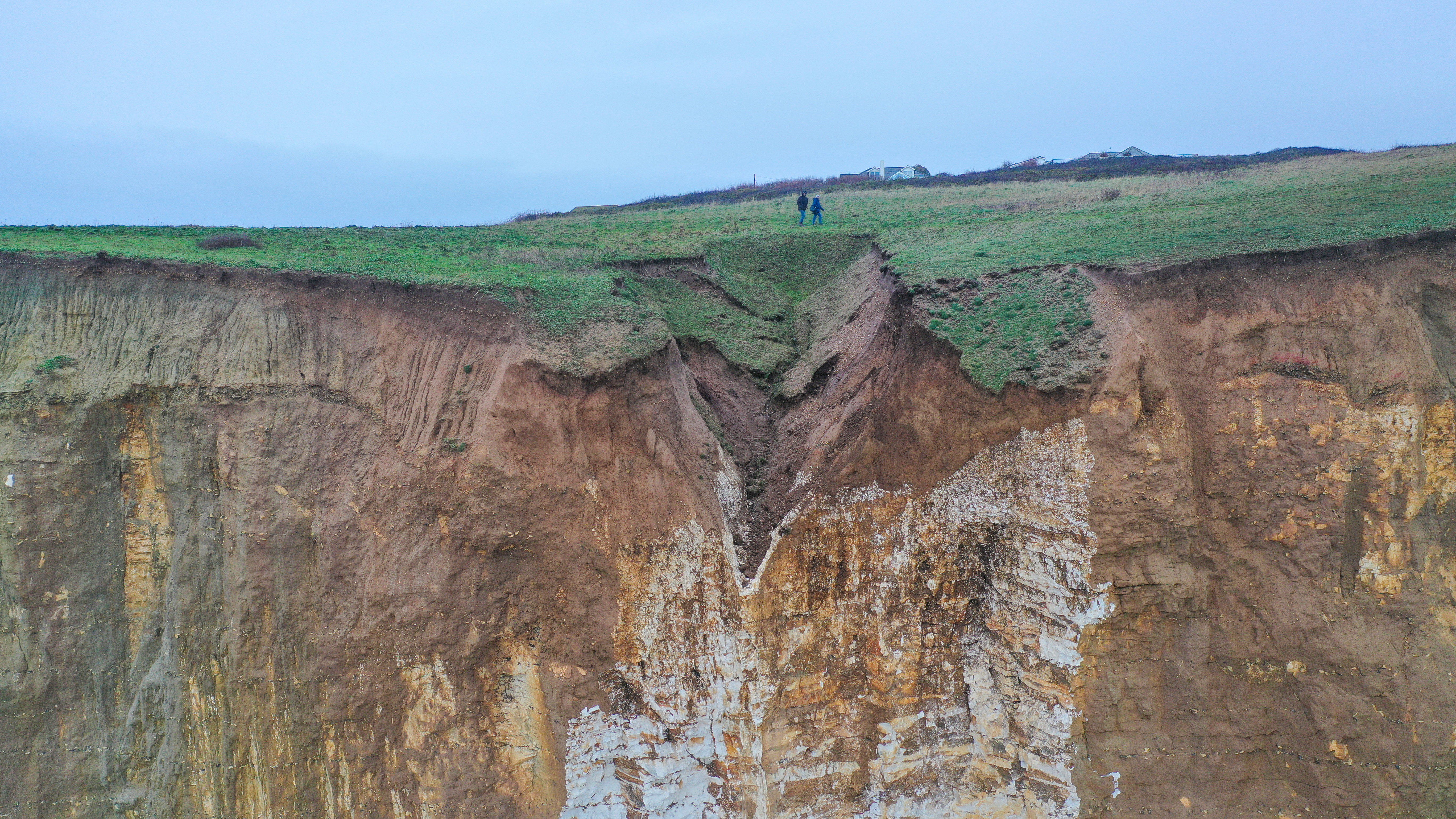 Warnings to stay away after large cliff fall in Sussex | ITV News Meridian