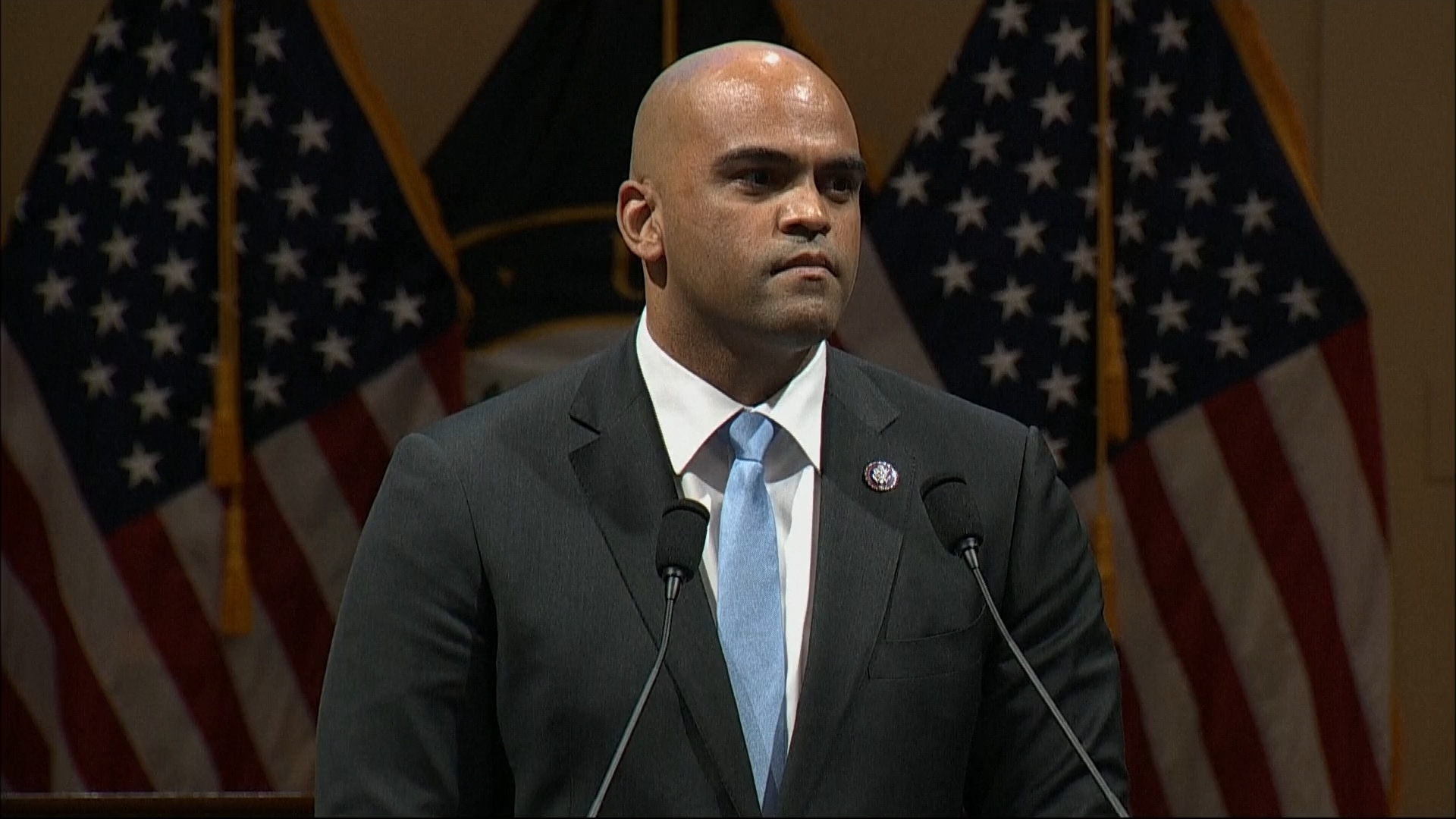 'Your son's sacrifice allowed me to meet mine': Tribute to officer who ...