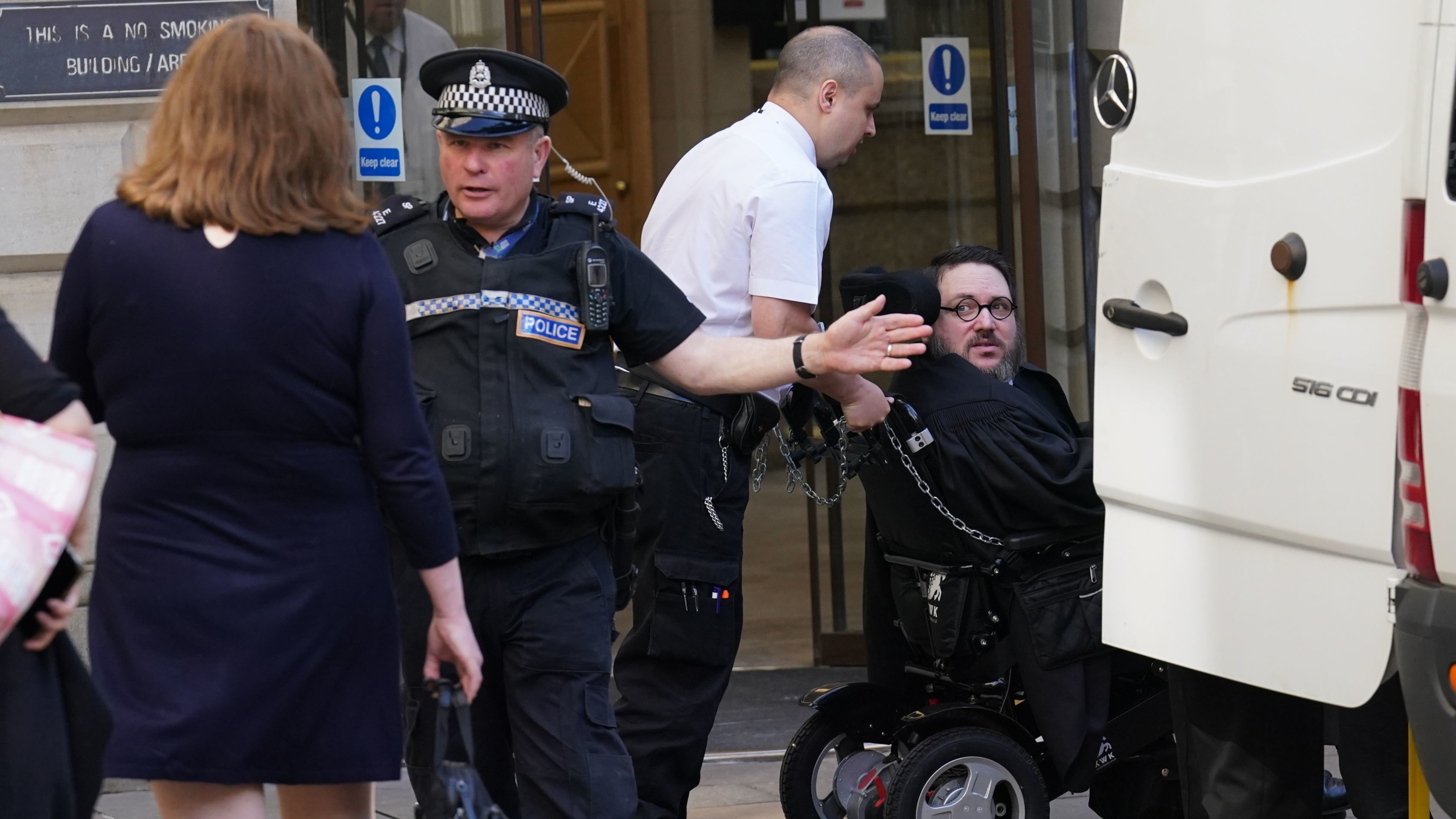 Rape suspect Nicholas Rossi has bid to cancel extradition hearing ...