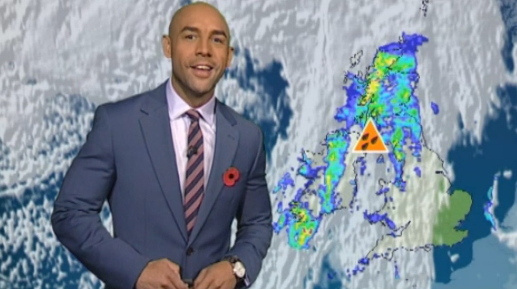 Weather: Heavy rain moving in from the West | ITV News
