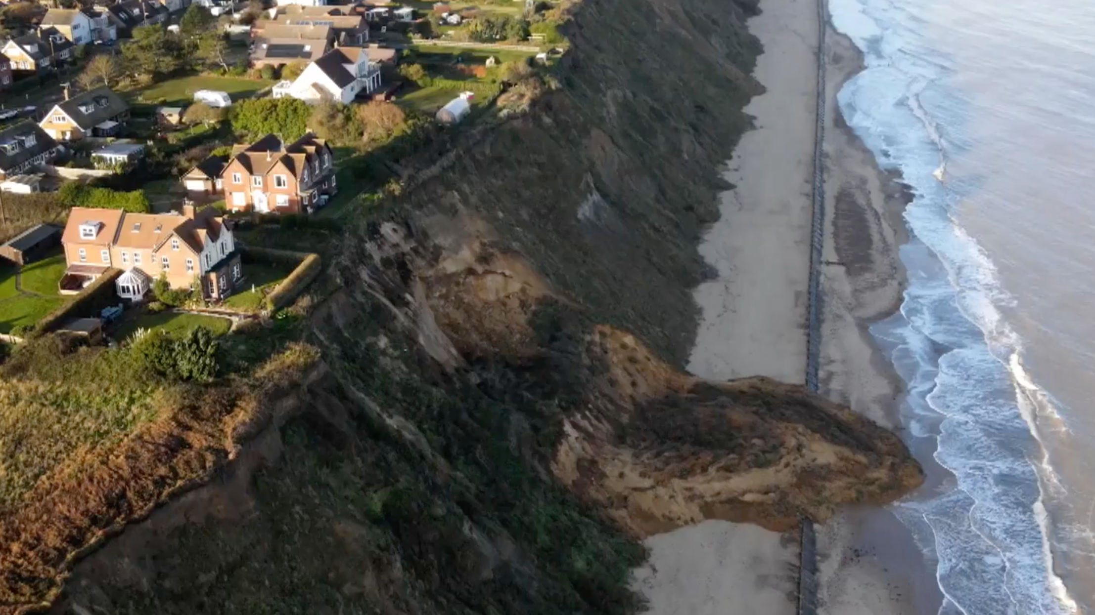 Mundesley cliff collapse: Norfolk coastguard warns after major fall ...