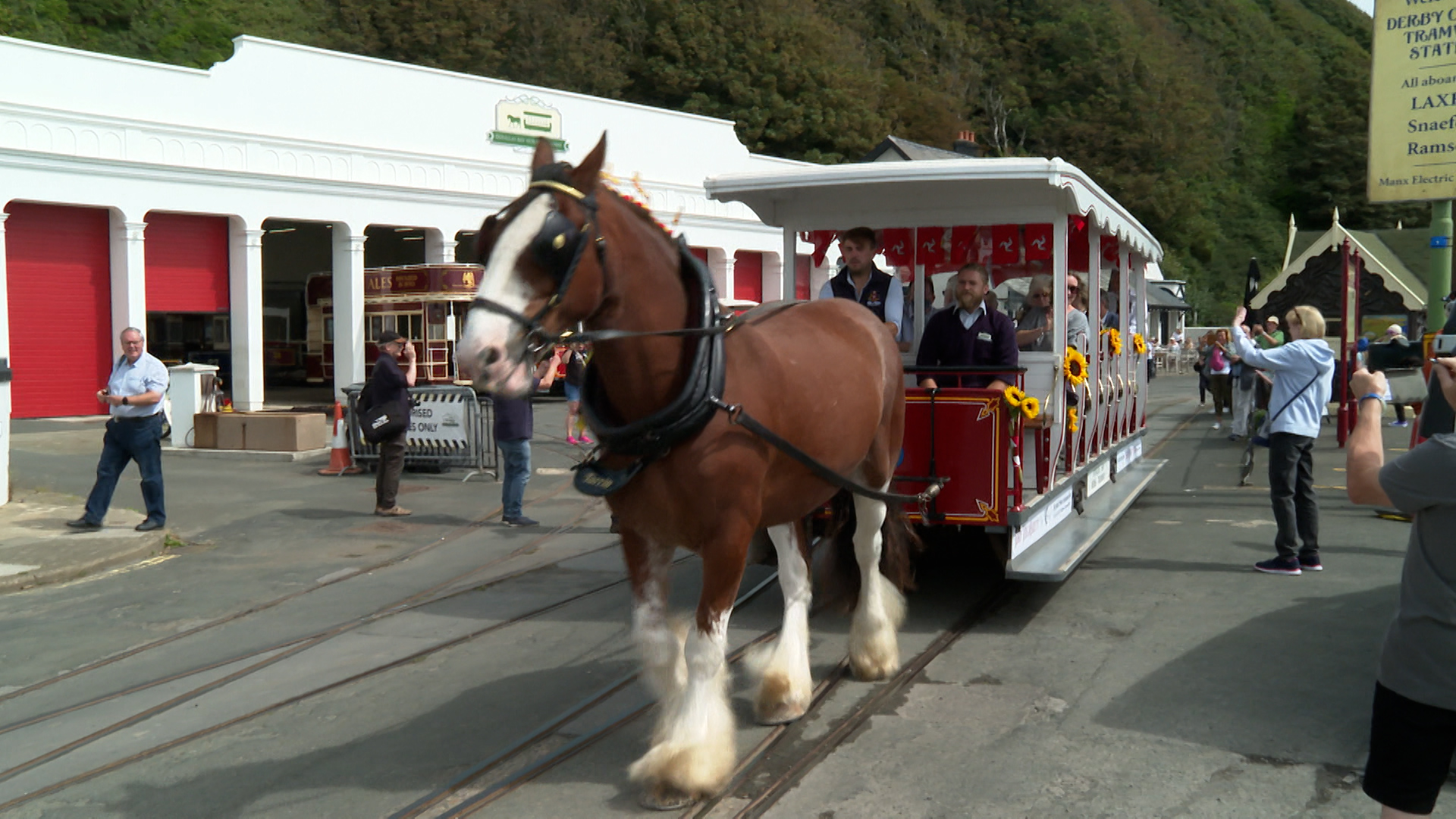 Horse trams return to the Isle of Man after three years of promenade ...