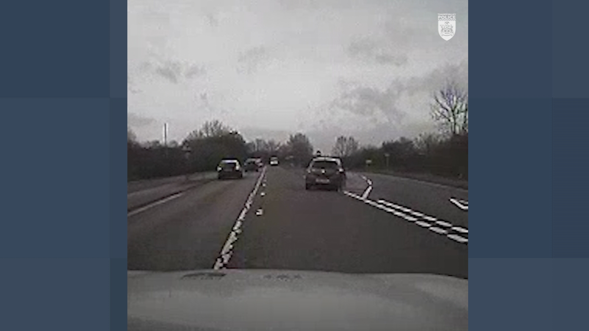 Man Drives Into Oncoming Traffic On Oxfordshire Dual Carriageway To