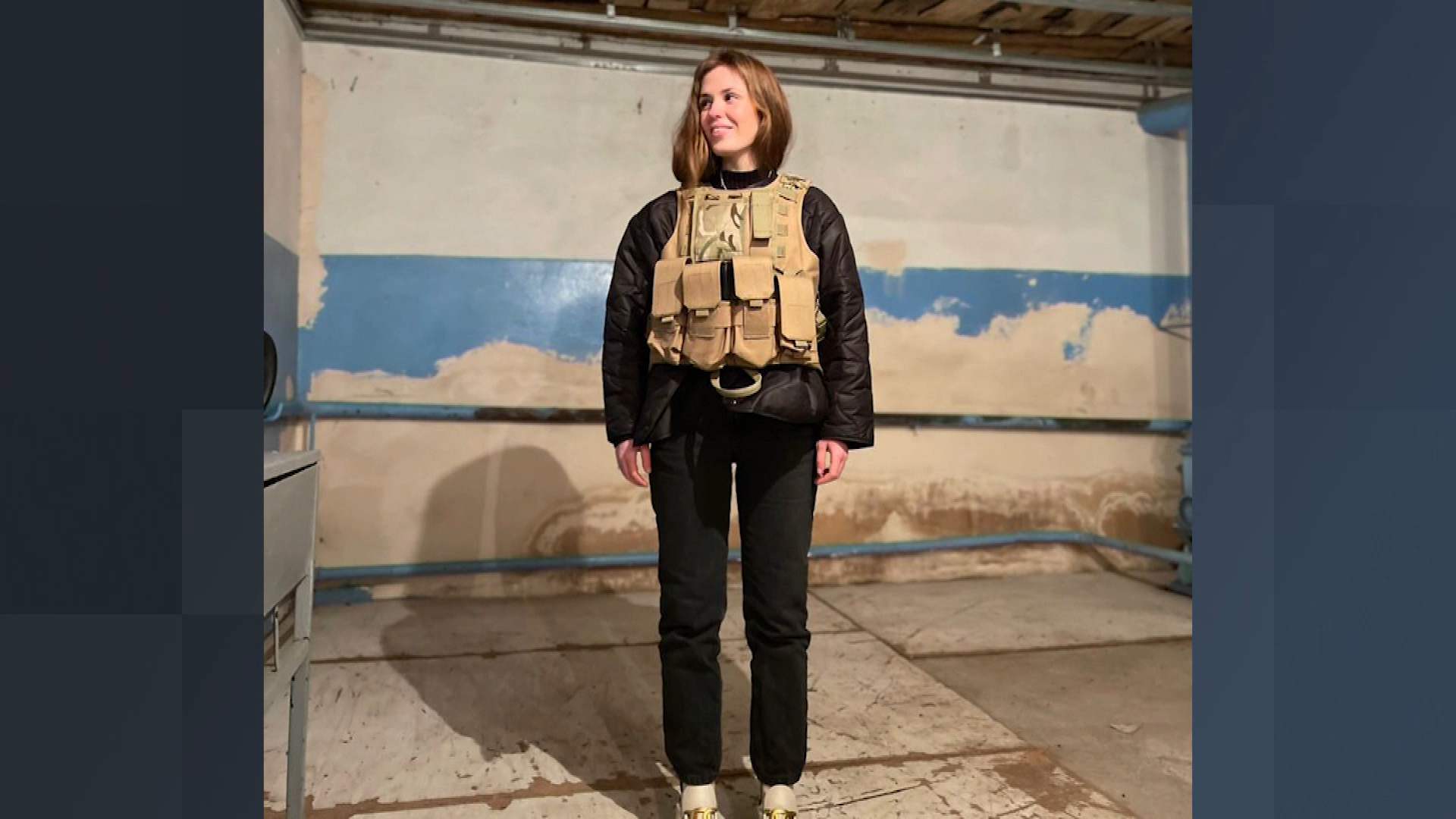 Ukrainian refugee says her country is 'broken' following Russian ...