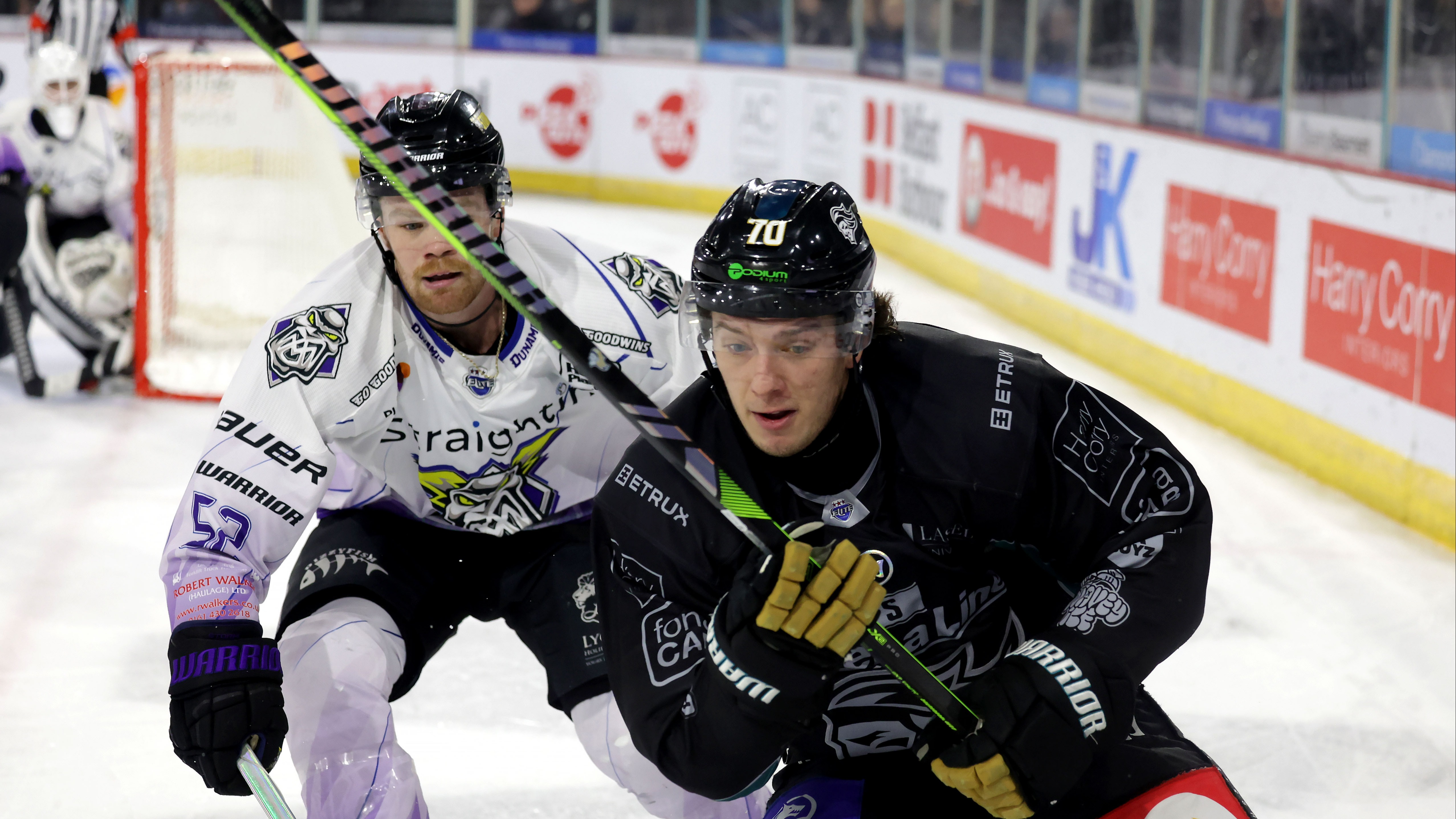 Belfast Giants hold on against Manchester Storm to take 2-1 victory at ...