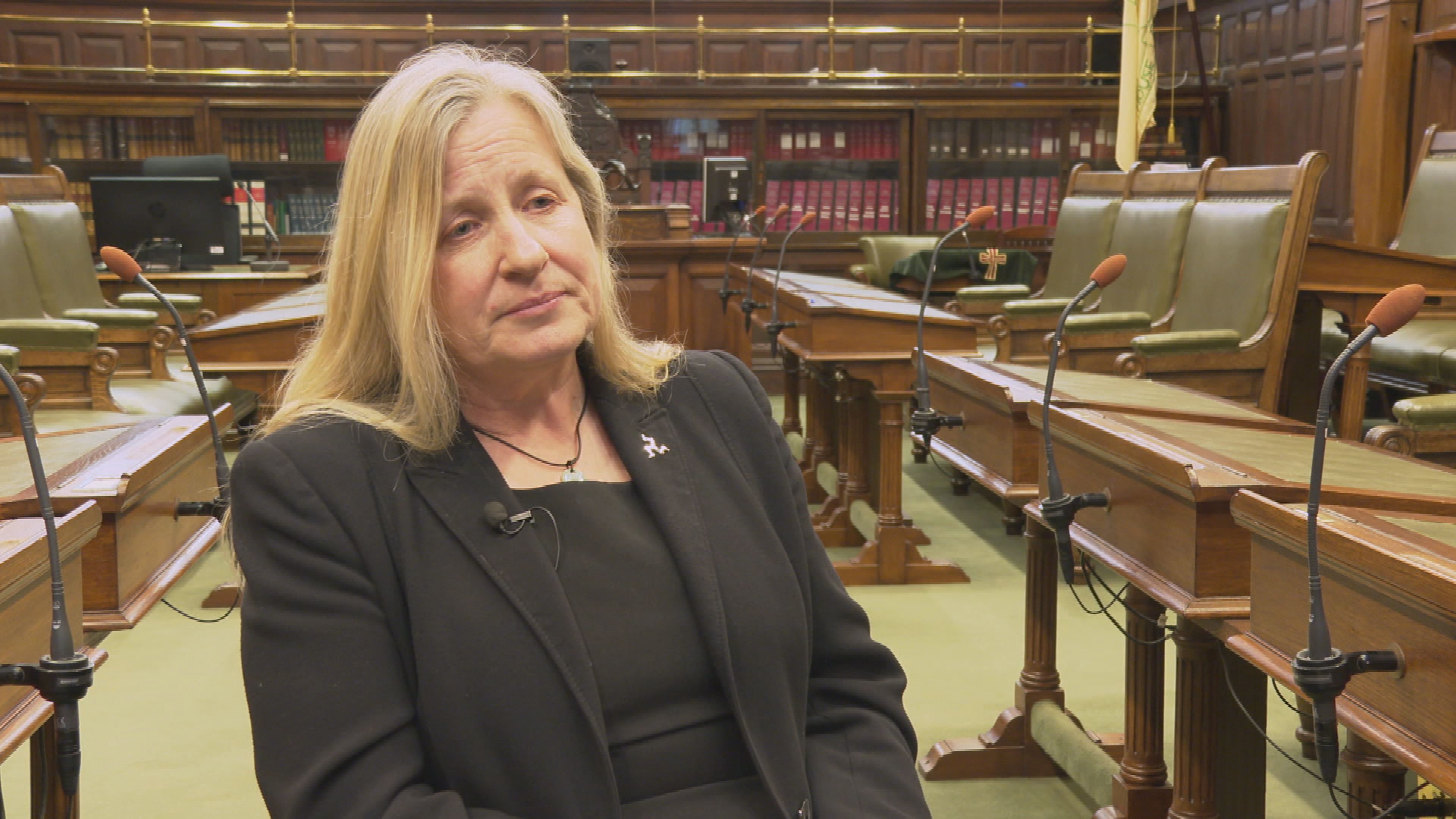 'He is not a strong leader': Isle of Man ex-cabinet member says after ...