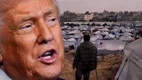 Trump issues warning to Hamas as he meets Netanyahu at his home in ...