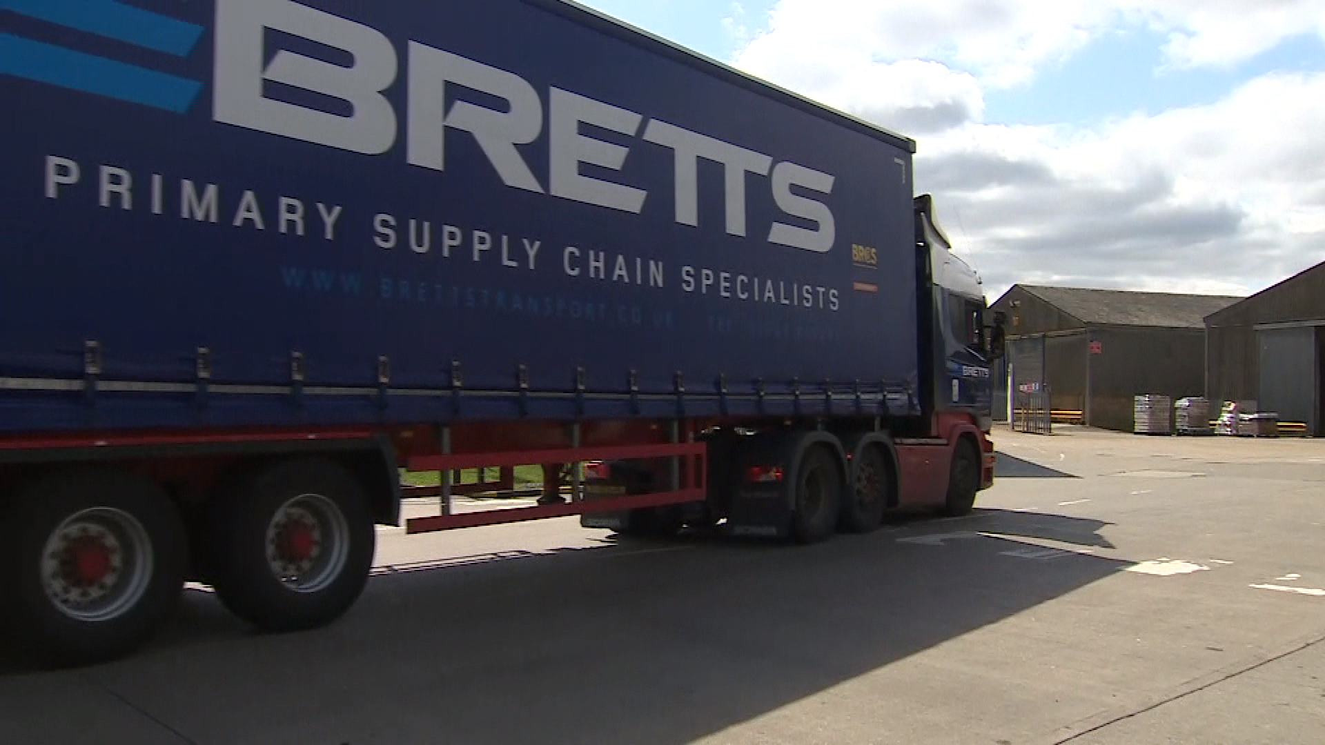 Lorry driver shortage reaching crisis levels | ITV News Anglia