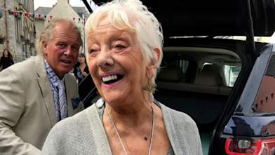 Former Coronation Street star Barbara Young has died aged 92 - Latest ...