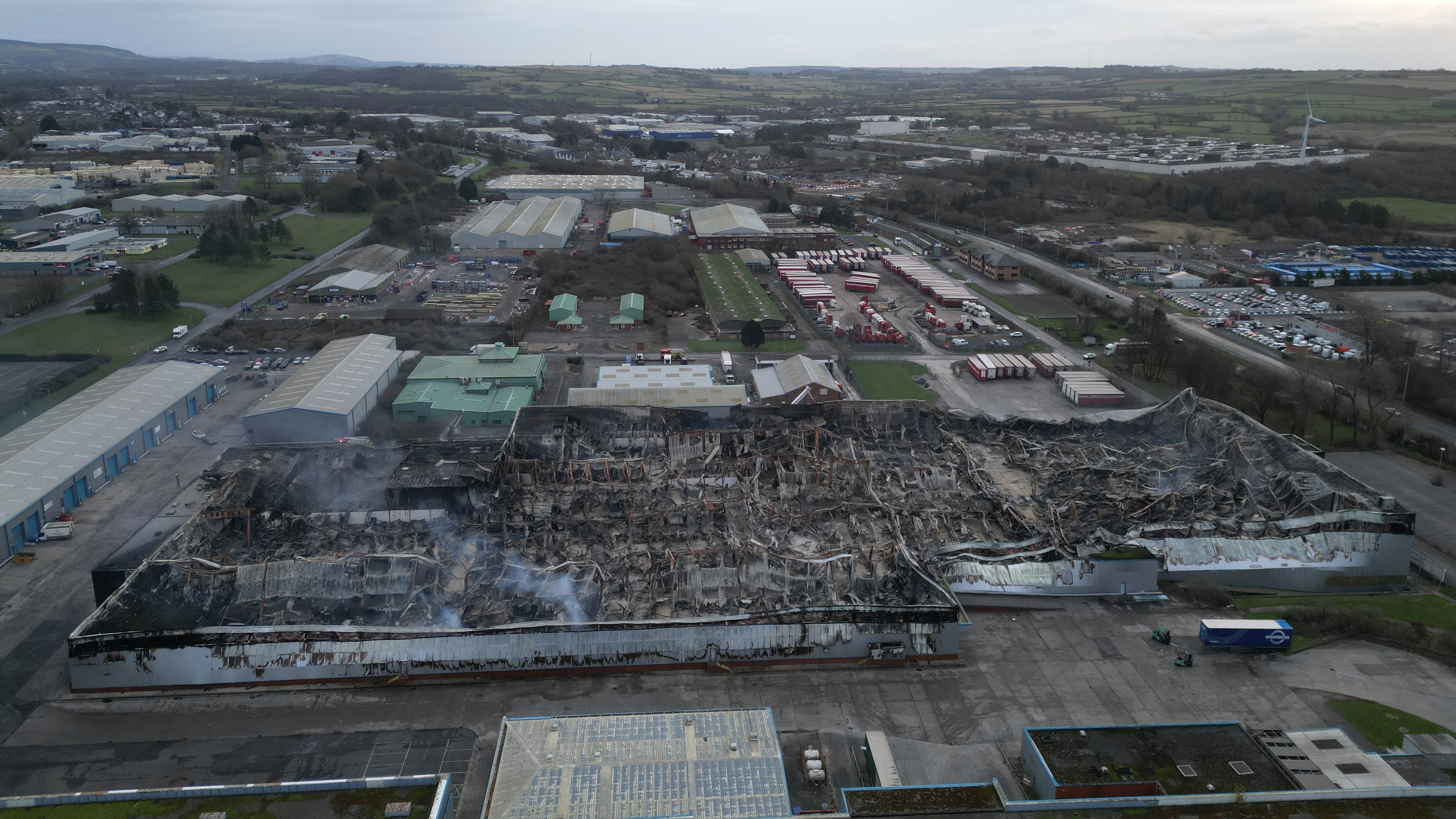 Emergency services tackle serious fire at Bridgend Industrial Estate ...
