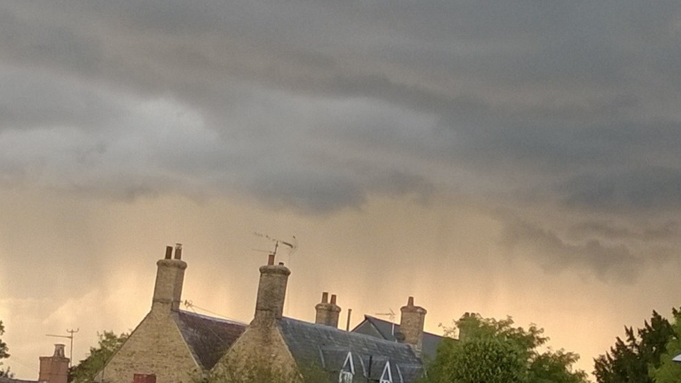 Anglia Weather: Cloudy with heavy rain at times | ITV News Anglia