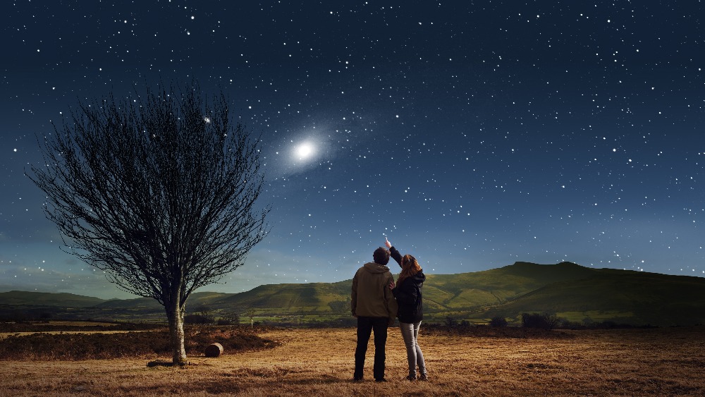 The Brecon Beacons: After dark | ITV News Wales