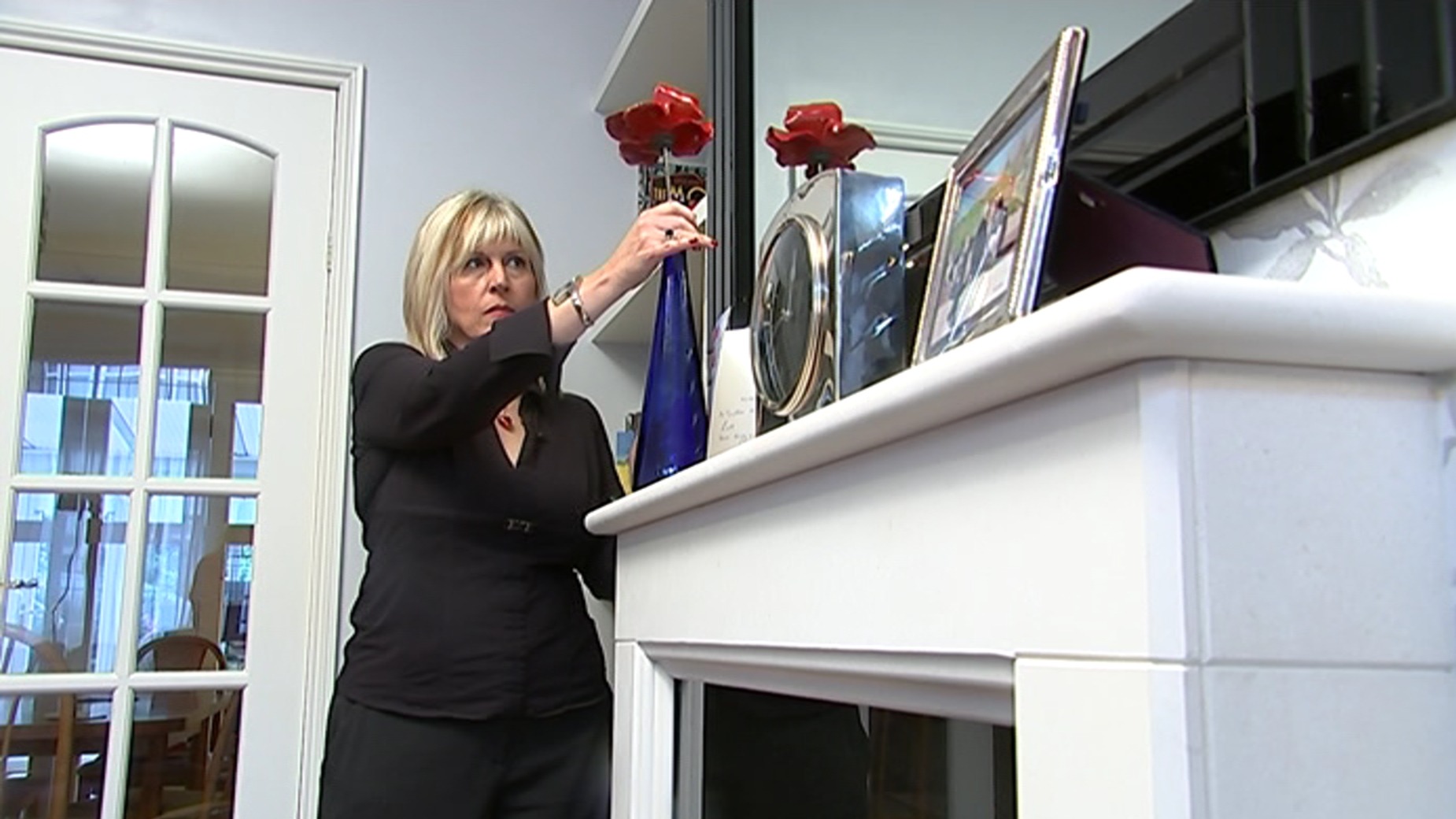Ceramic poppy bought in the name of a life-saving unknown soldier | ITV ...