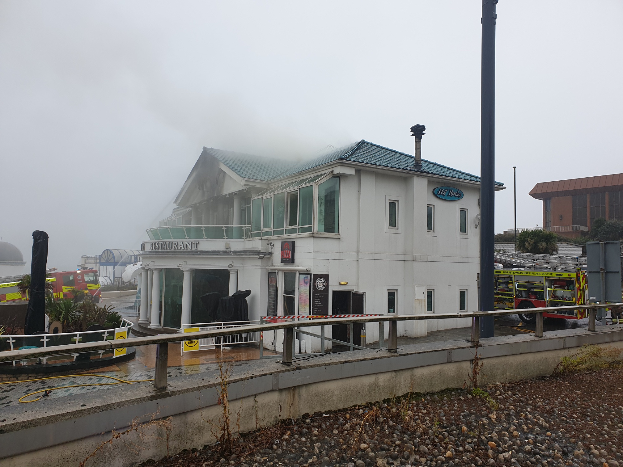 Fire breaks out at Hot Rocks restaurant in Bournemouth | ITV News Meridian
