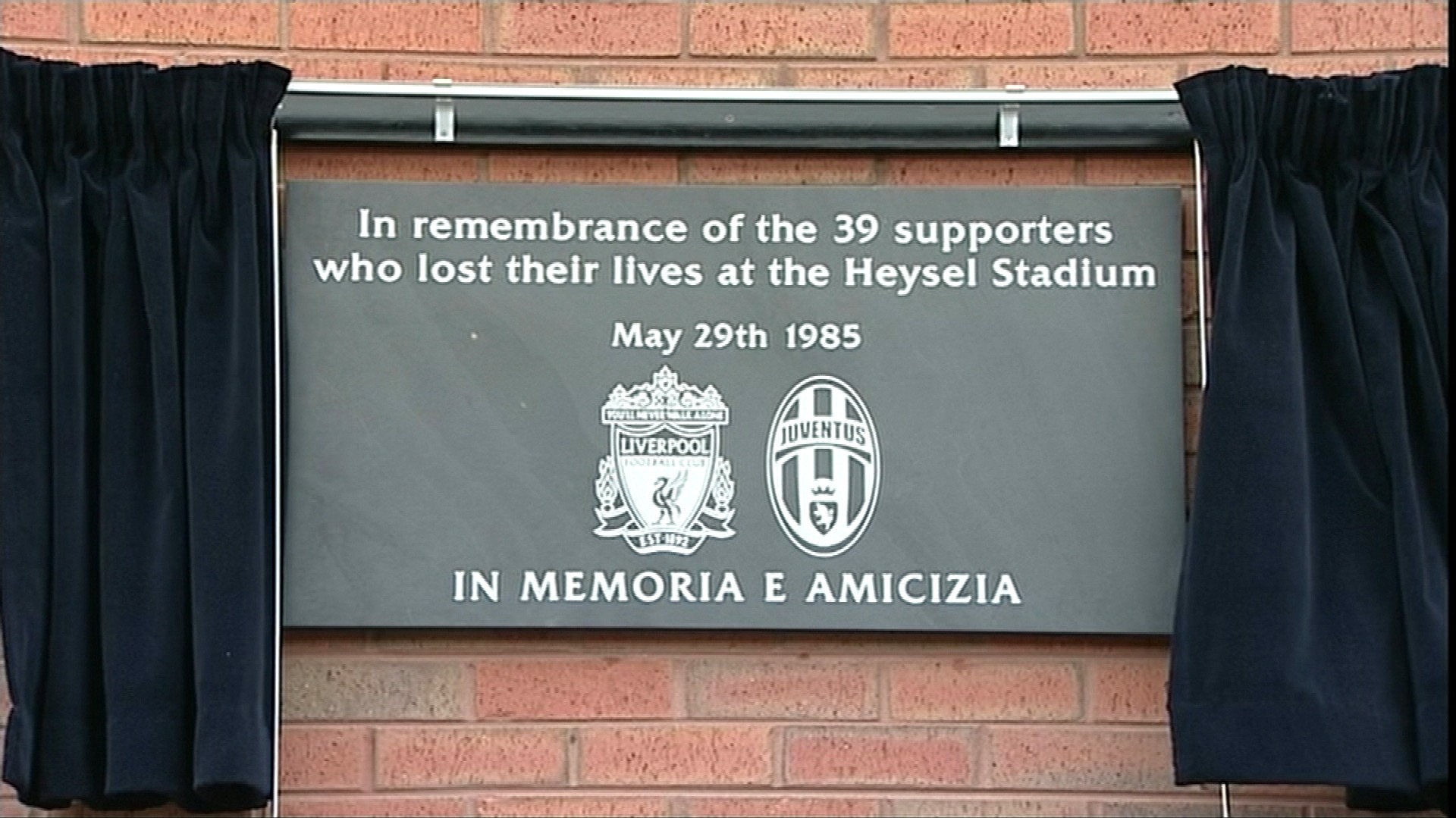 Prime Minister took secret meetings with football community after ...