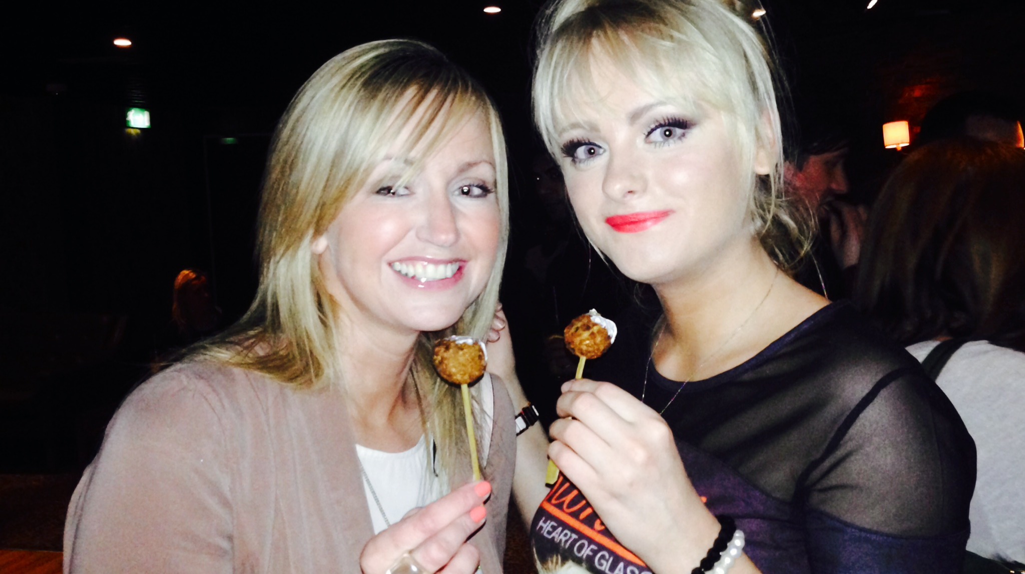 It's selfie time as Granada Reports meets Corrie's 'new kids on the ...