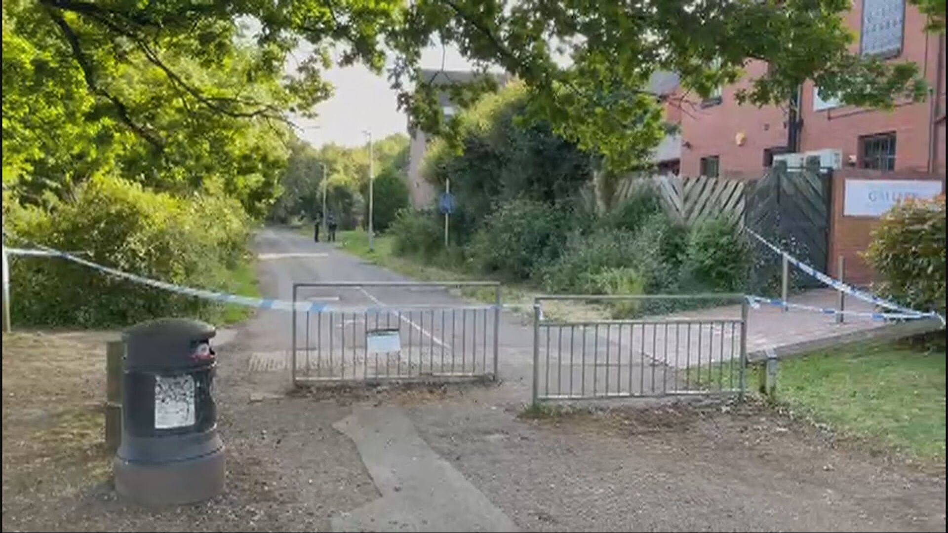 Murder probe launched in Reading after fatal stabbing | ITV News Meridian