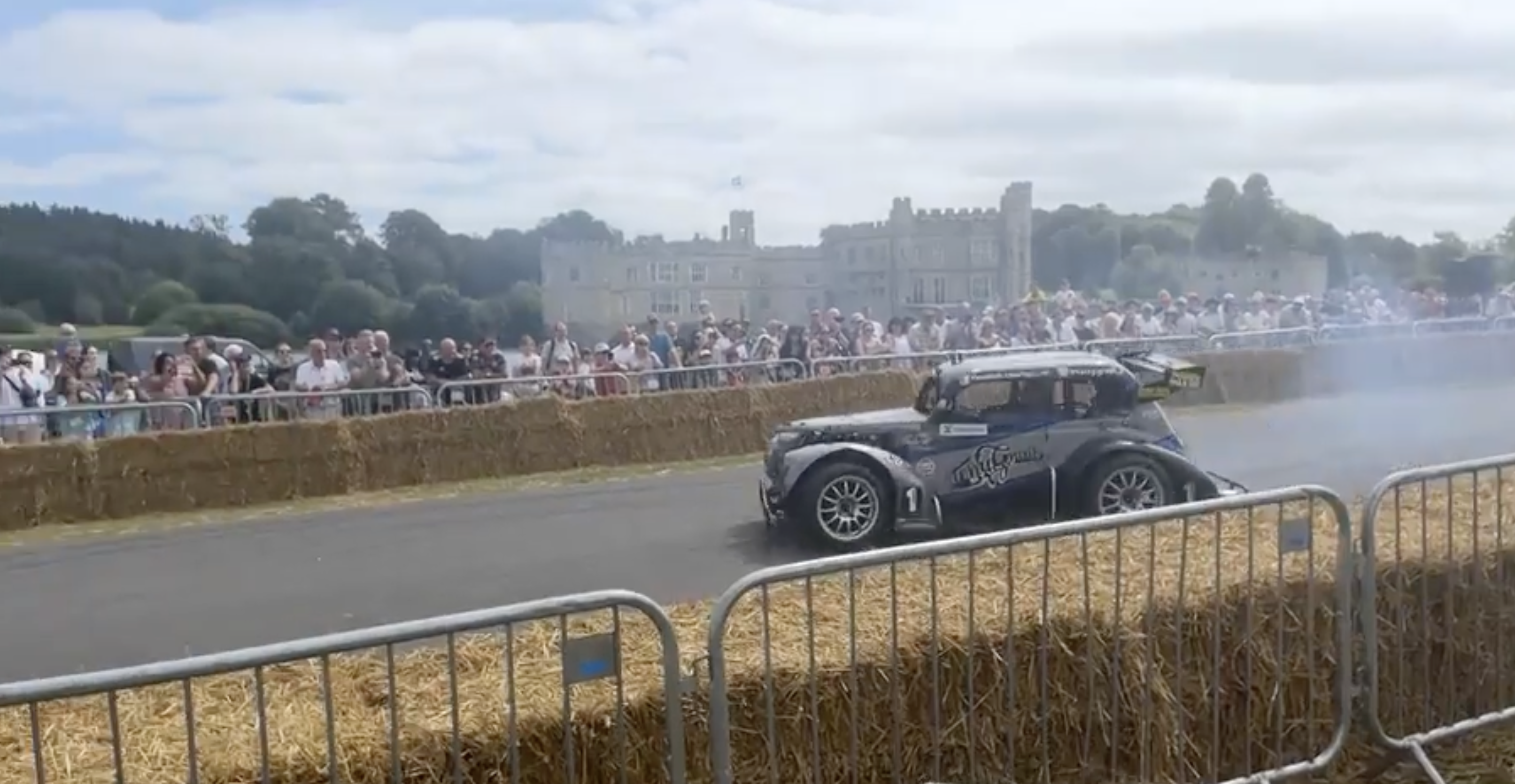 Engines roar at Motors by the Moat in Kent | ITV News Meridian