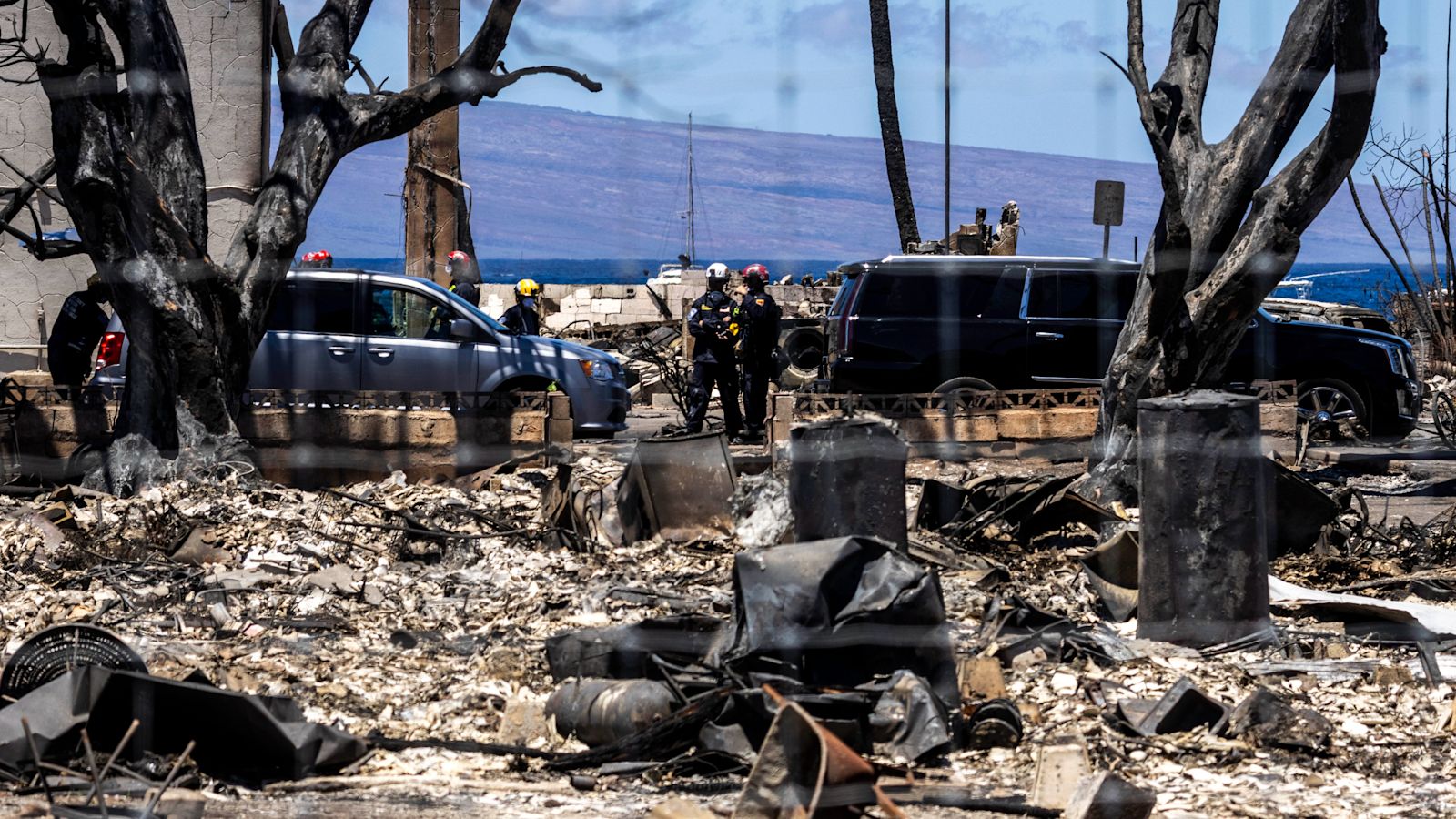 Hawaii wildfires: Maui emergency chief quits a day after defending ... Hawaii wildfires: Maui emergency chief quits a day after defending ...