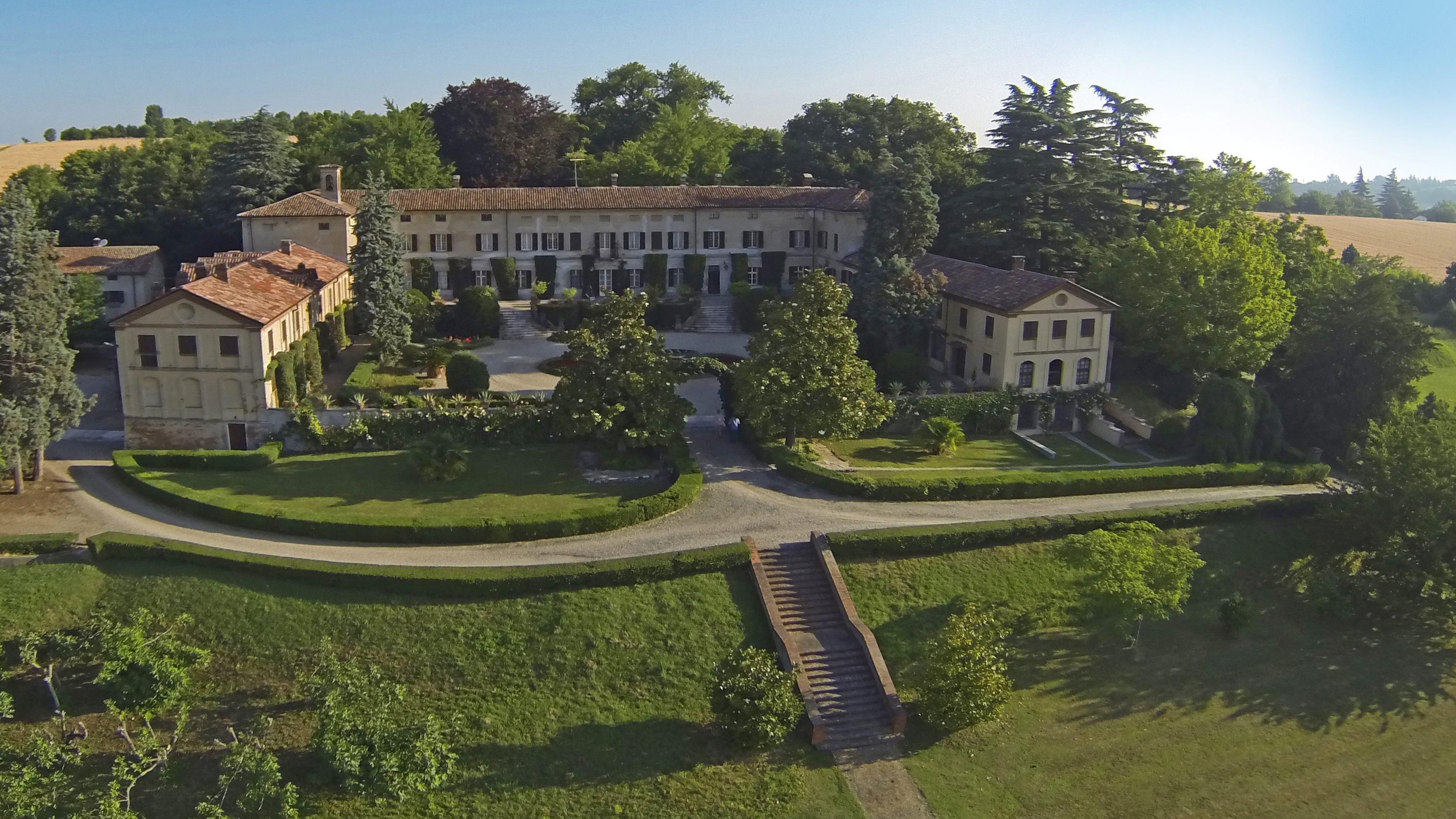 Italian mansion the same price as a two-bedroom flat in London | ITV News