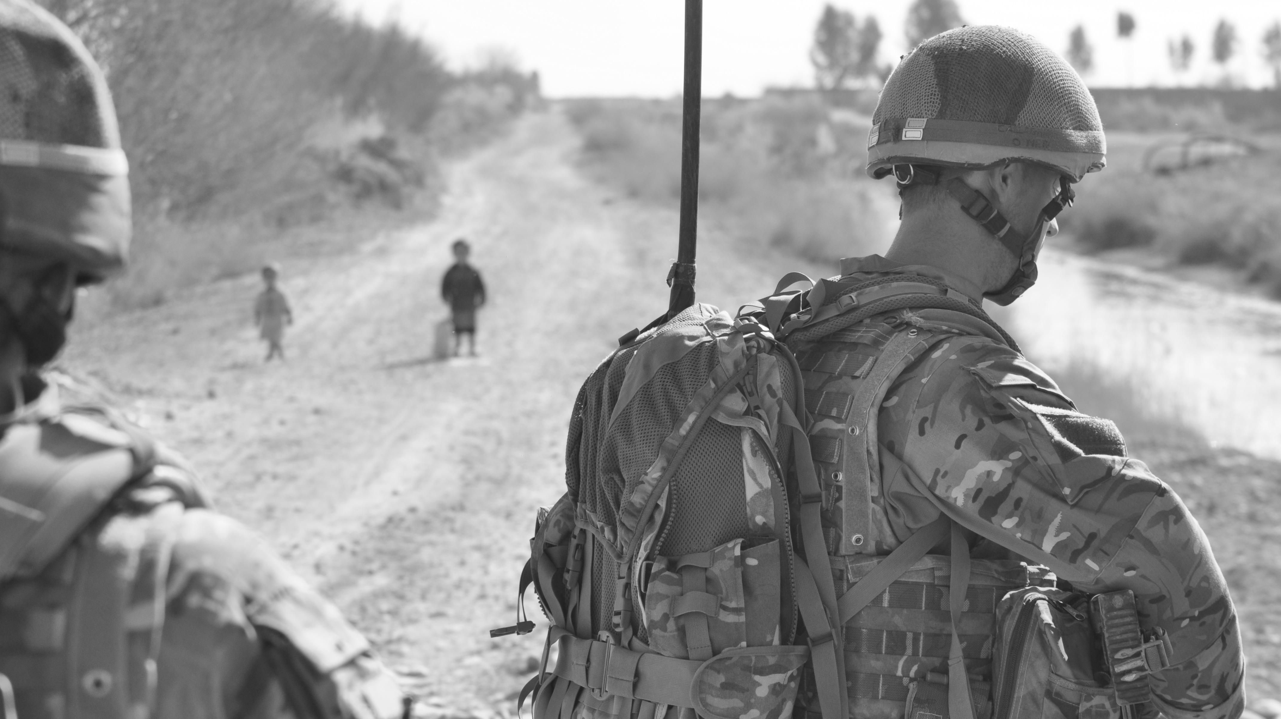 Soldiers put thoughts on postcards | ITV News Border