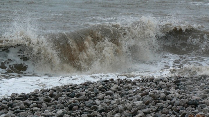 Weather: What is a 'Super Tide'? | ITV News Tyne Tees