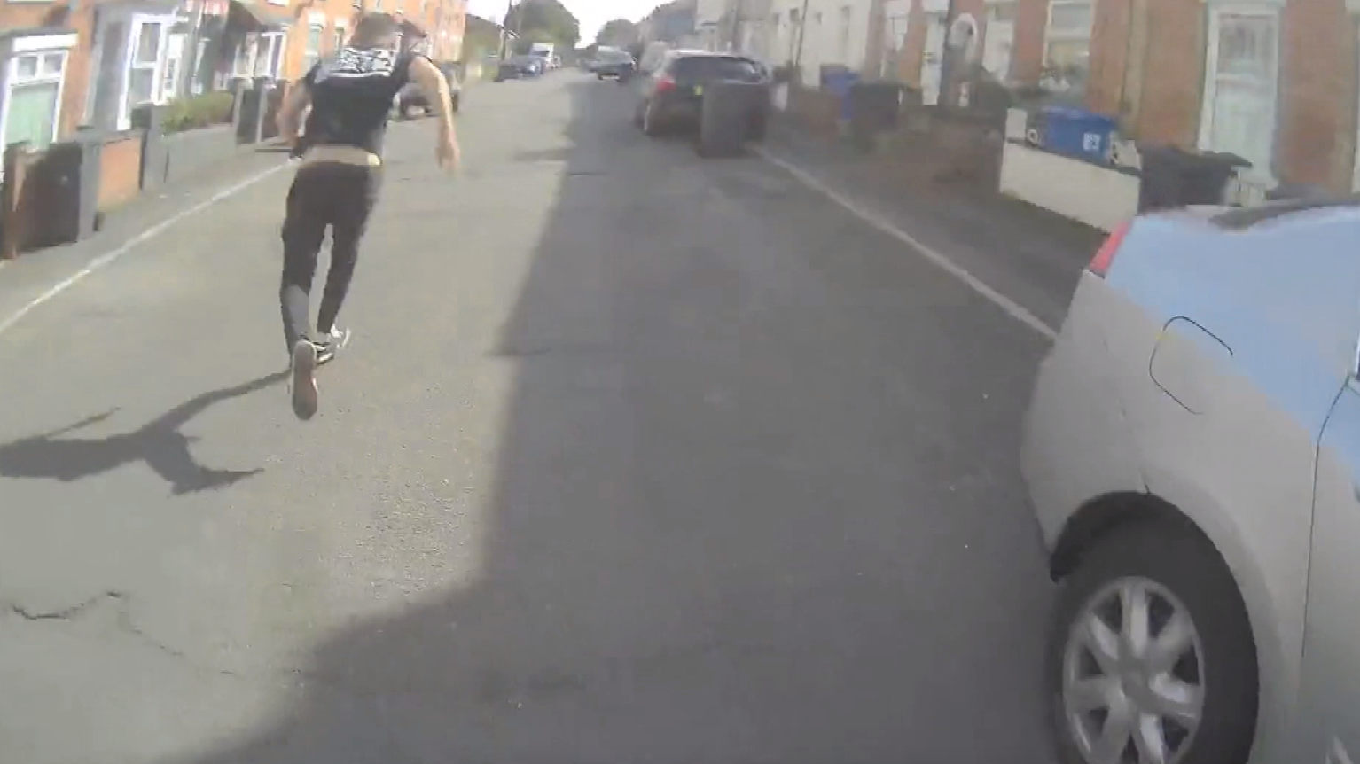 Bodycam footage shows police chase down Kettering drug dealer who hid ...