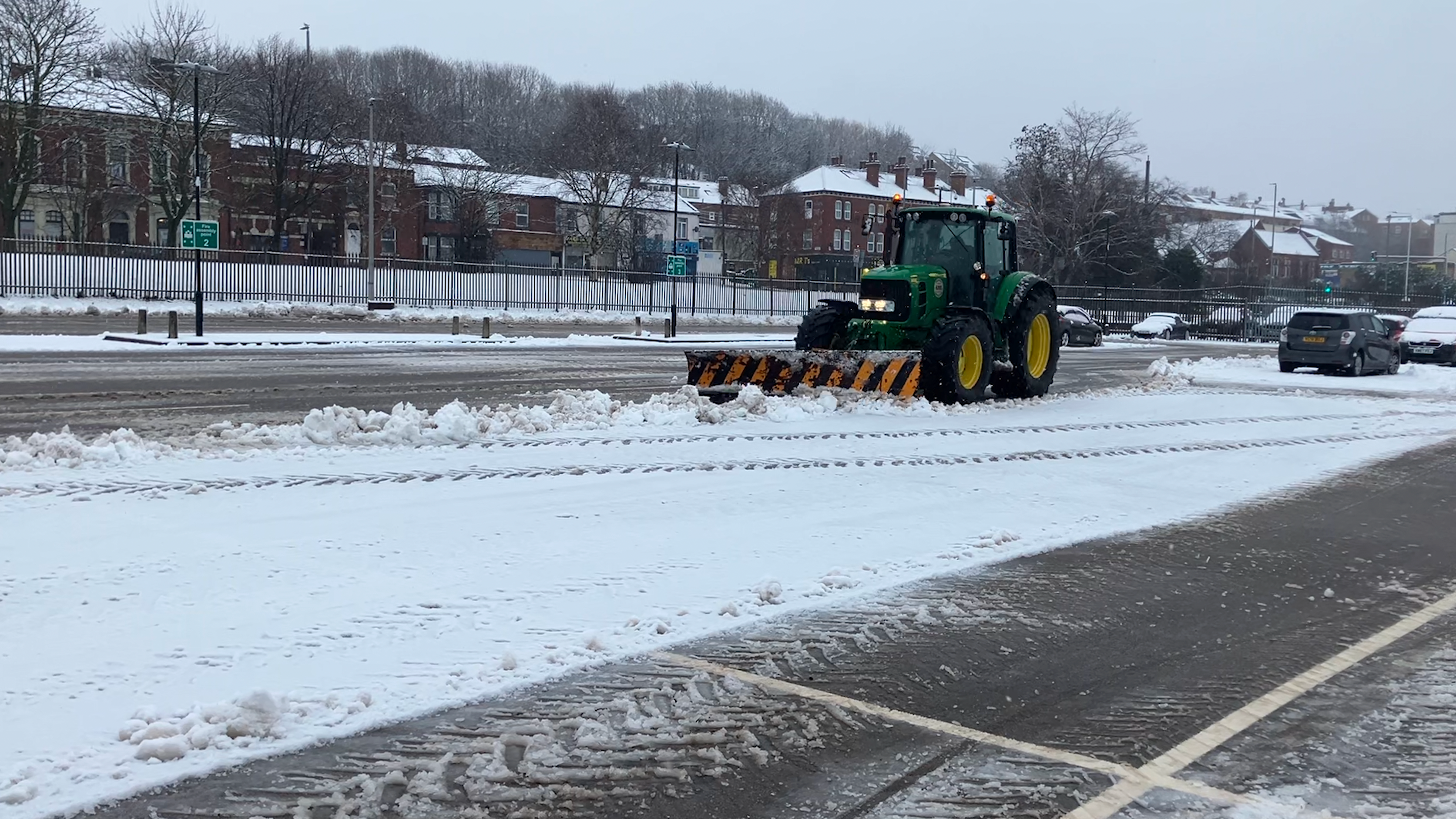 Heavy snow leads to widespread disruption across Yorkshire and ...
