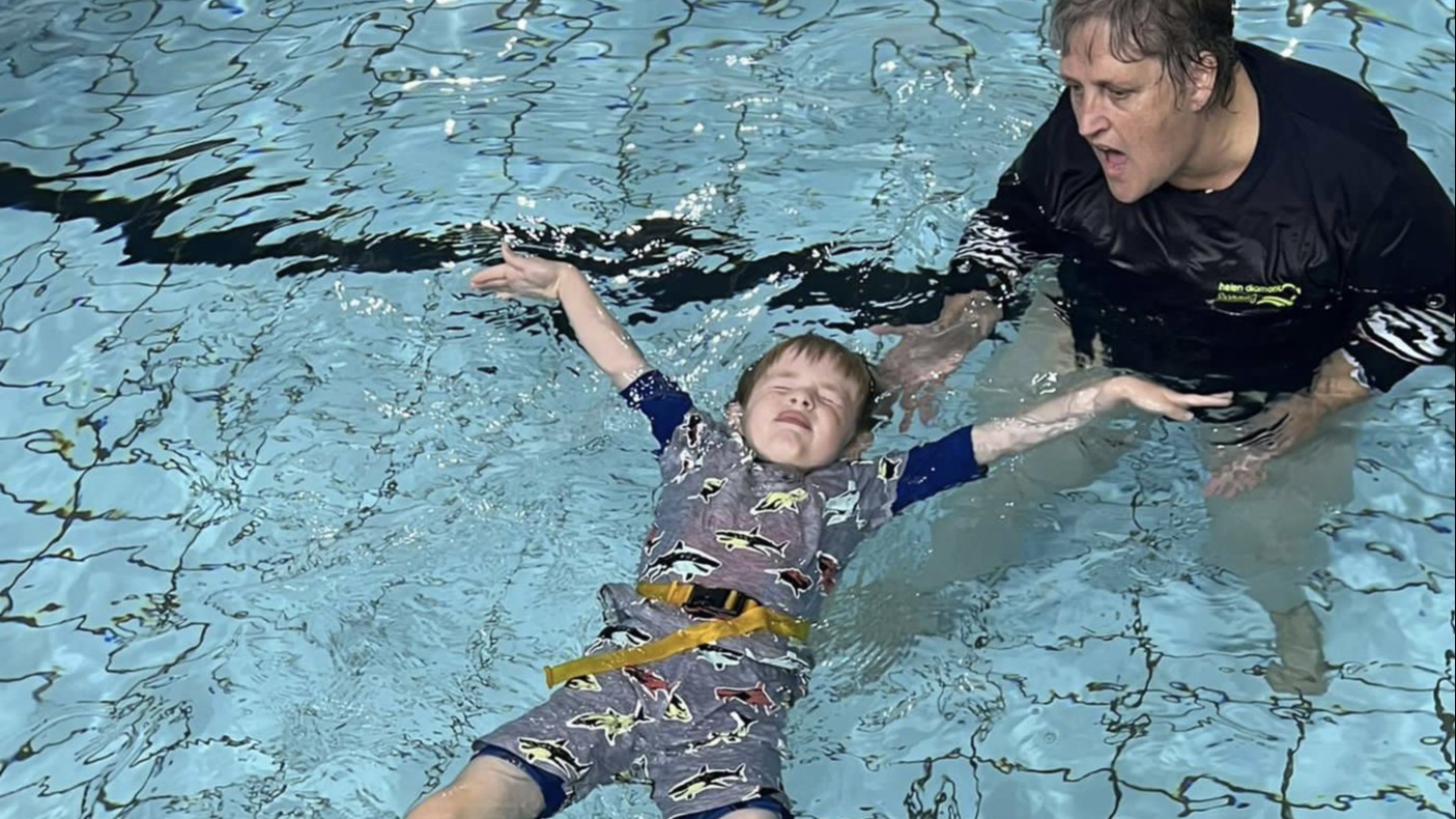 Children in the Wirral learn vital life saving skills to keep them safe ...