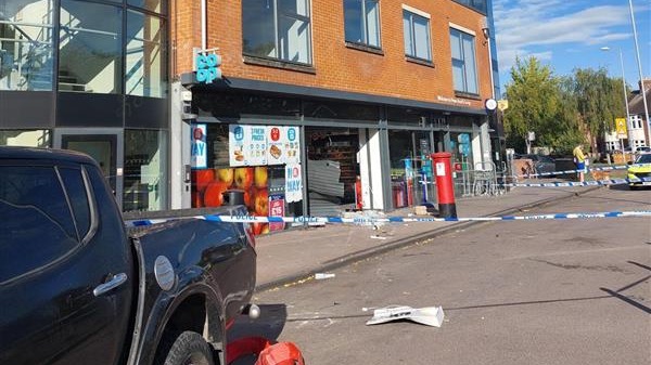 Cash machine containing £30,000 stolen in Co-op ram-raid in Cambridge ...