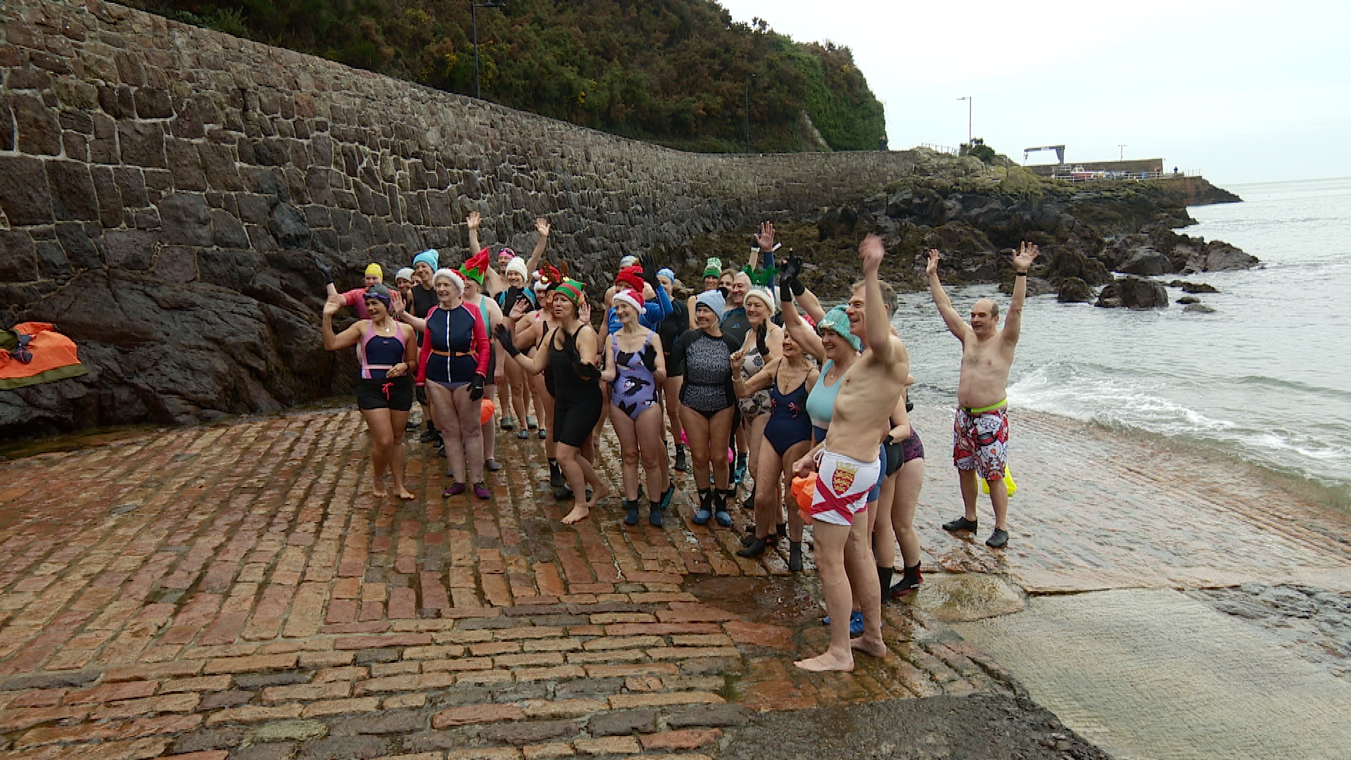 Islanders brave cold weather for closing 12 Bays of Christmas swim ...