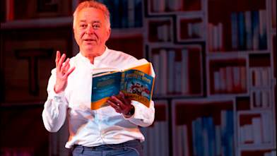 Children's Laureate revealed as bestselling author Frank Cottrell-Boyce ...