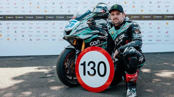 Michael Dunlop moves one away from all-time win record at the Isle of Man TT | ITV News Granada