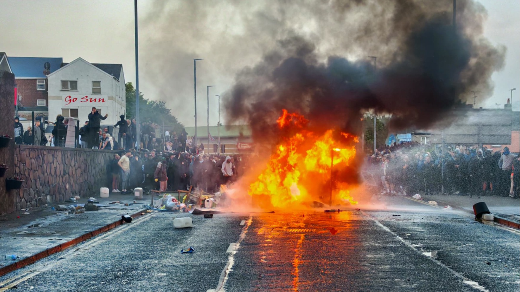 PSNI request support from UK colleagues to deal with Ballymena violence ...