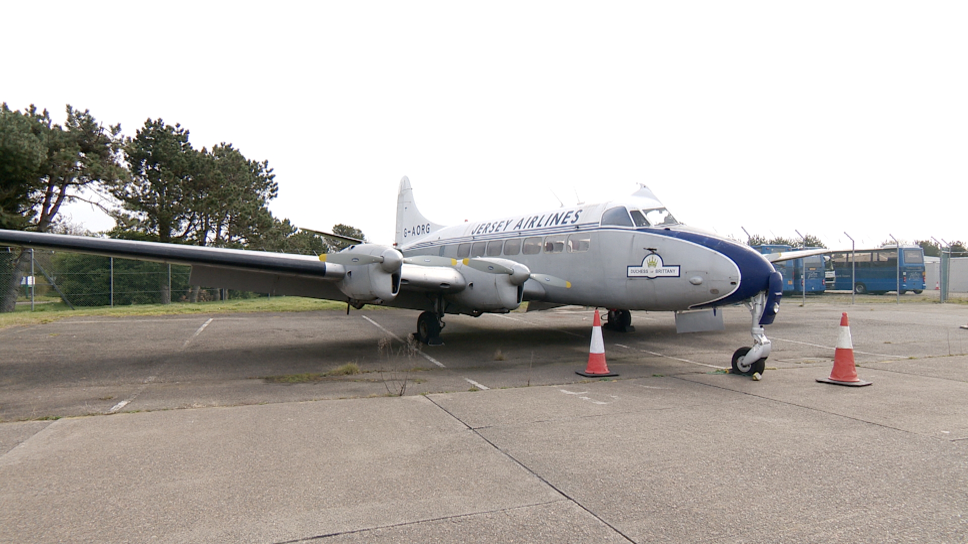 Jersey's Duchess of Britanny plane sells for £1 | ITV News Channel