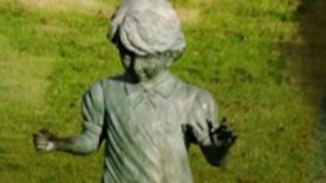 Stolen Sarah Payne memorial statue recovered by police | ITV News London