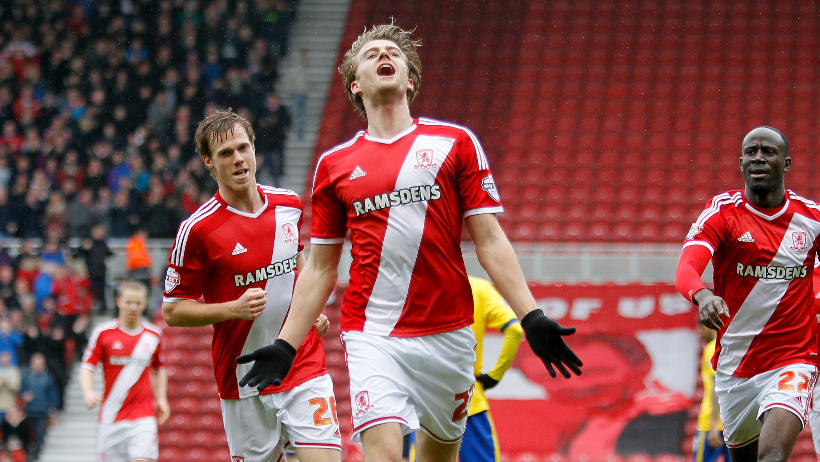 Championship round-up: Middlesbrough keep the pace | ITV News