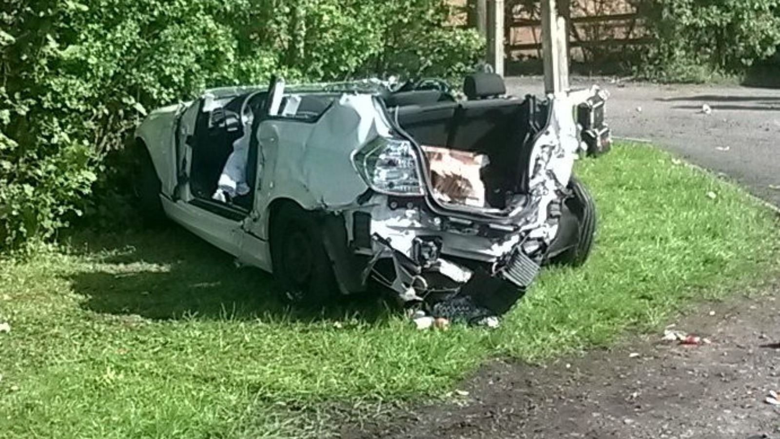 Serious injuries in six-vehicle road smash today | ITV News Central