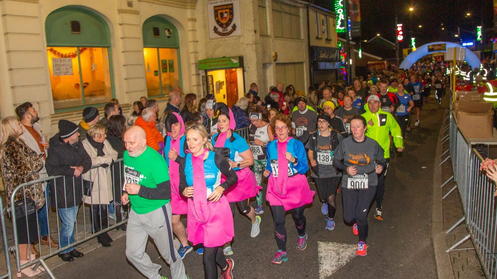 What to expect as the Nos Galan races return in Mountain Ash on New ...