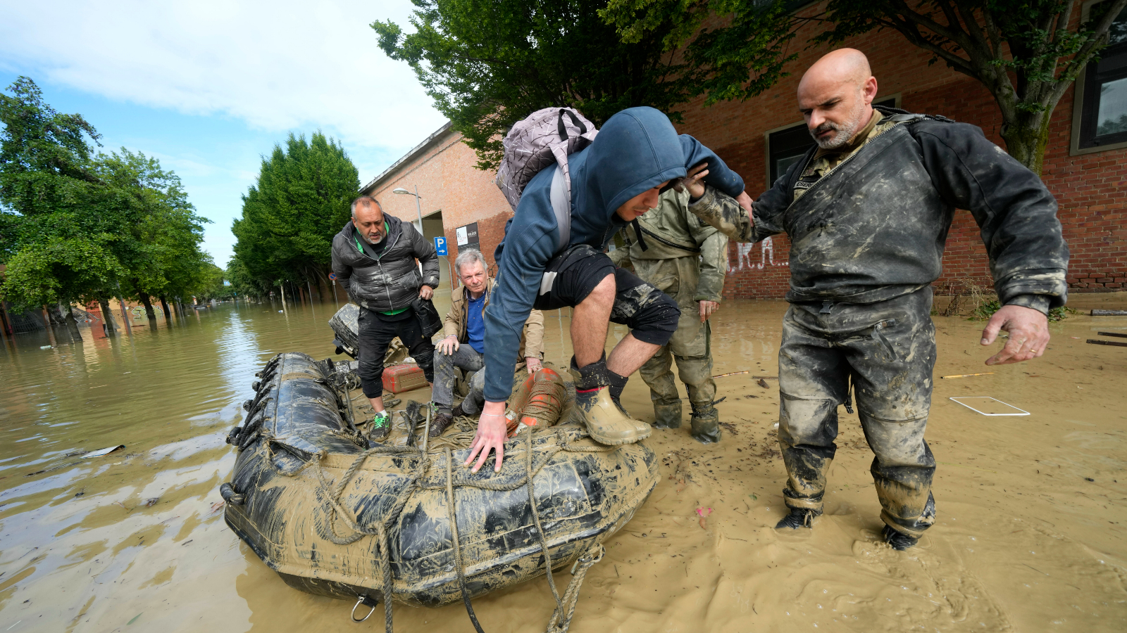 Italy: Rescue operation underway in Emilia-Romagna region as floods ...