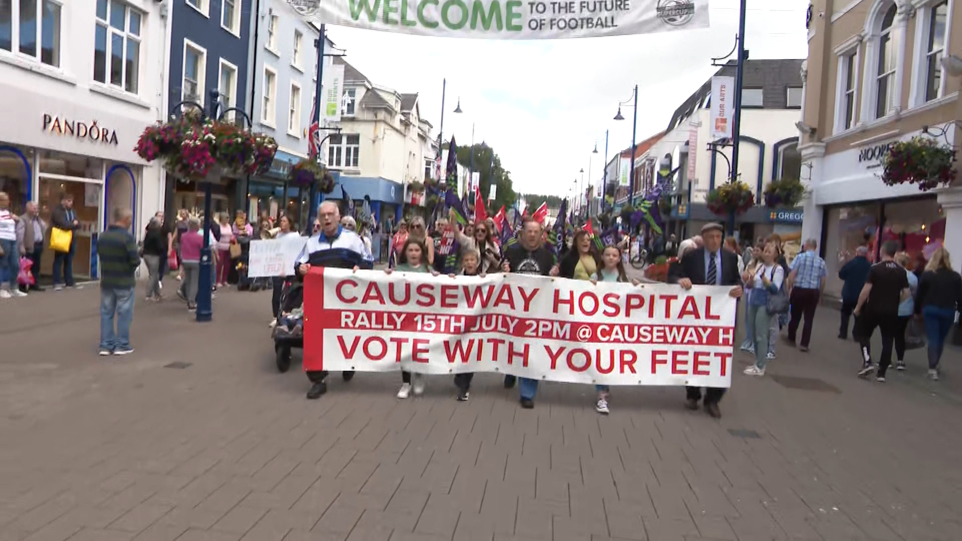 Calls for restoration of maternity services at Causeway Hospital at rally in Coleraine | UTV ...