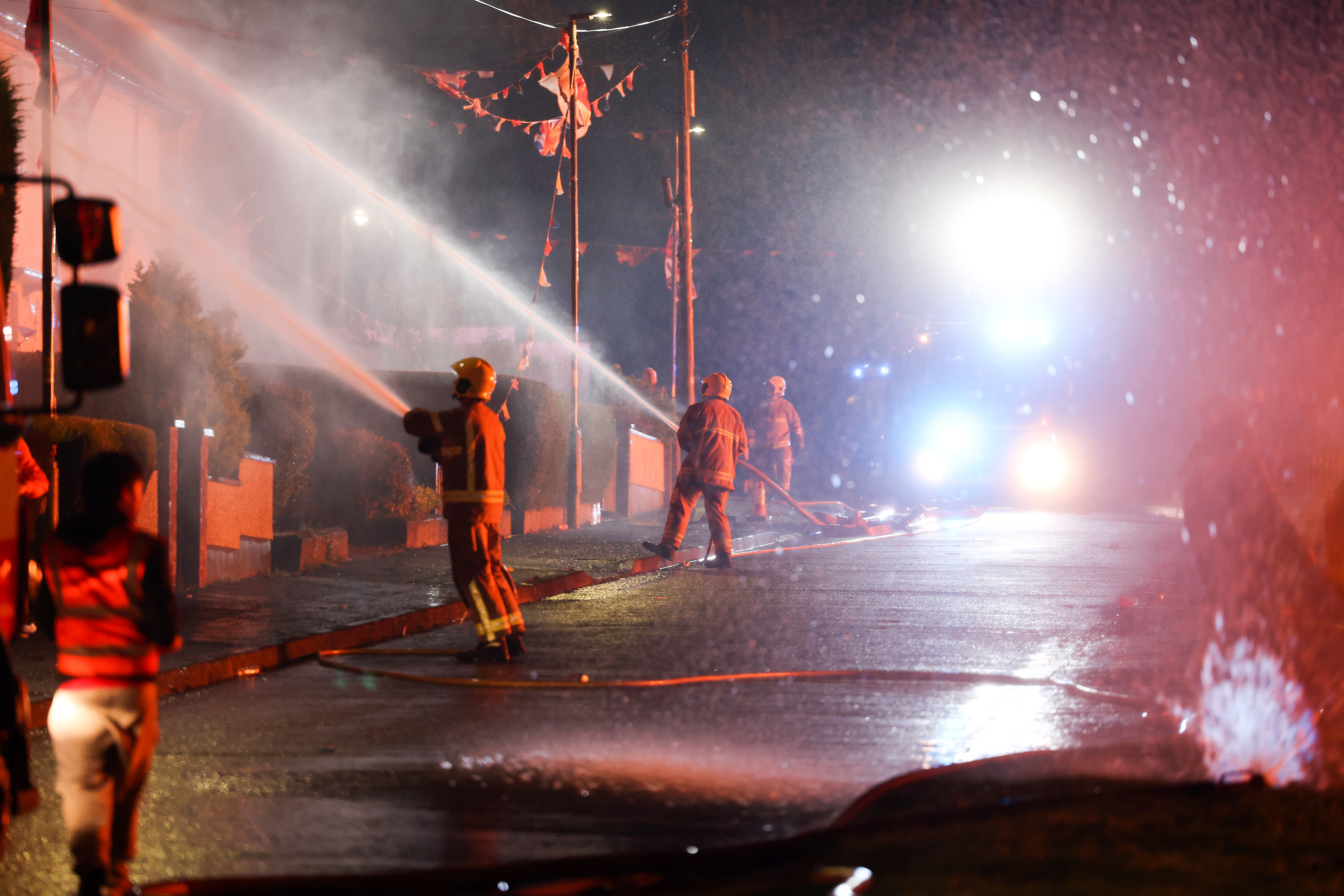 Northern Ireland Fire and Rescue Service deals with 34 bonfire related ...