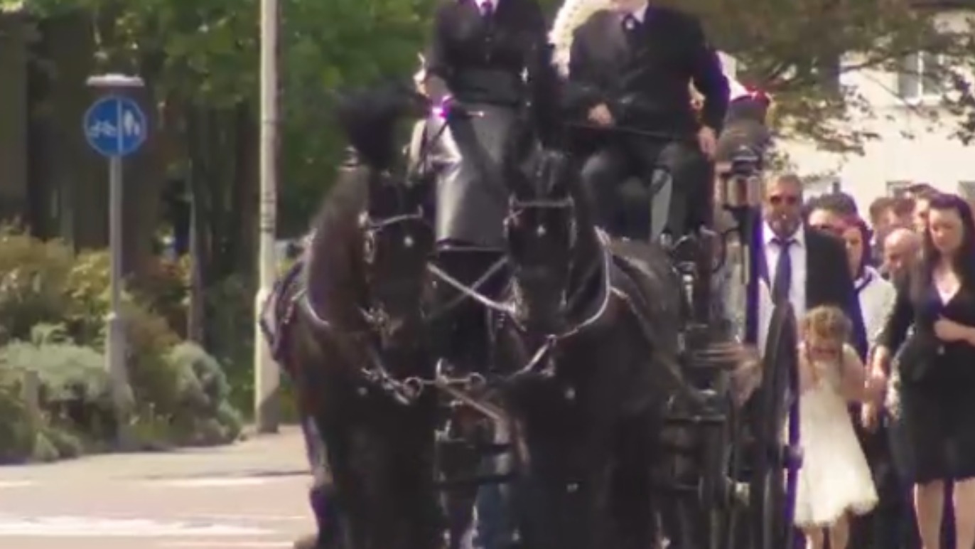 Murder victims dad tasered after threatening police | ITV News Anglia