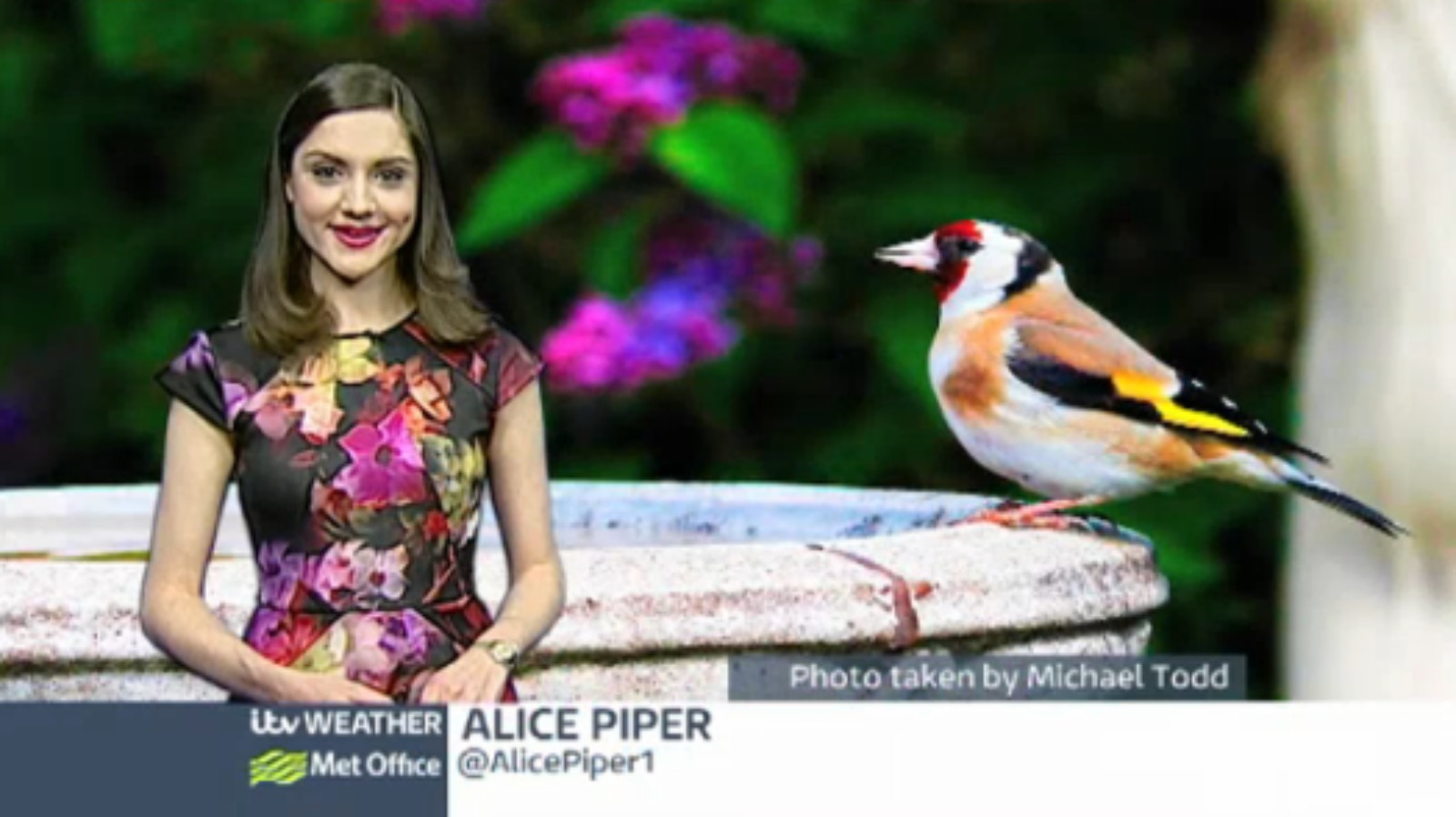 Anglia Weather: Fine and dry. Cloud building | ITV News Anglia