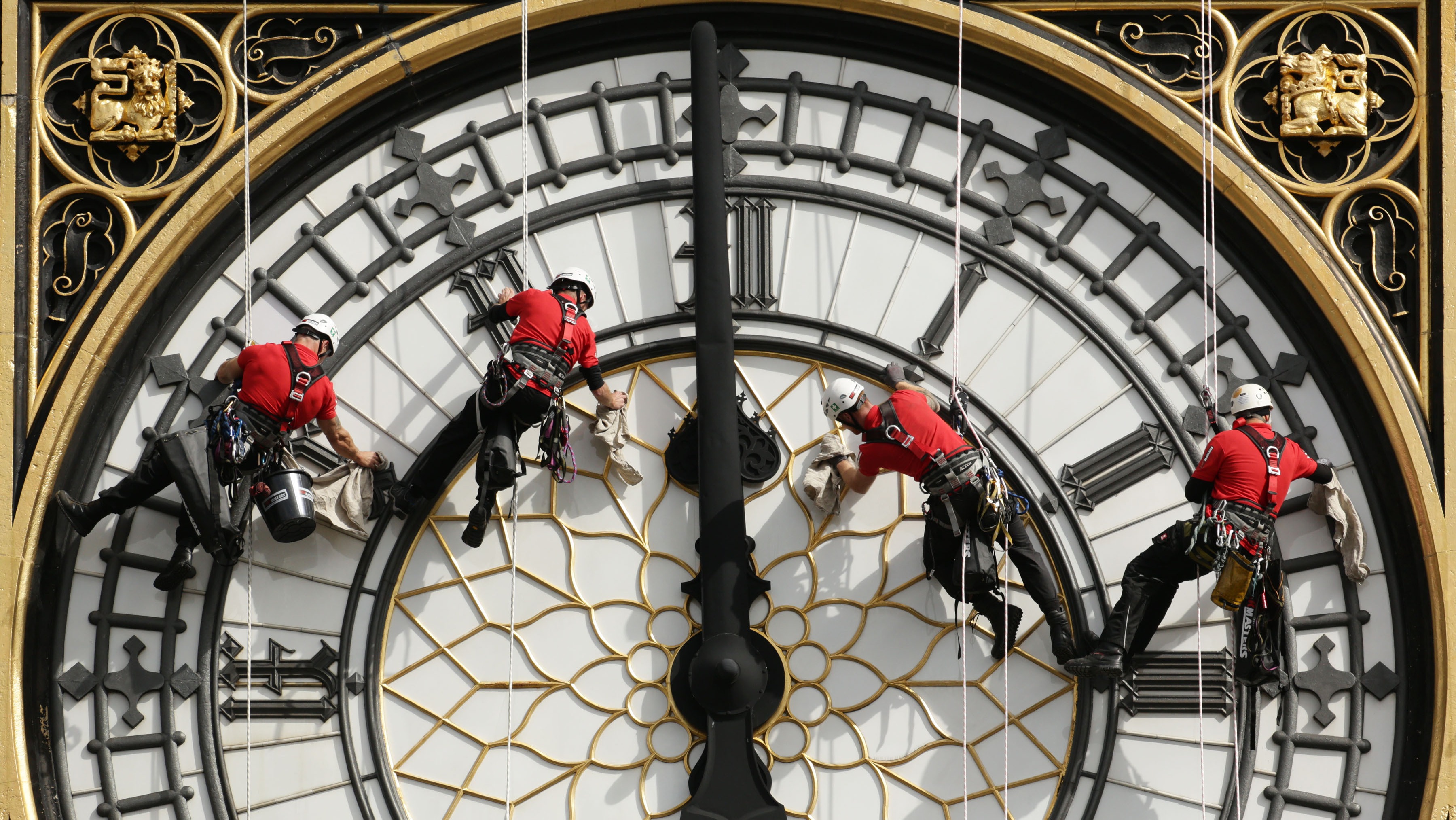 As time stands still before midnight - 9 ideas for what to do with a ...