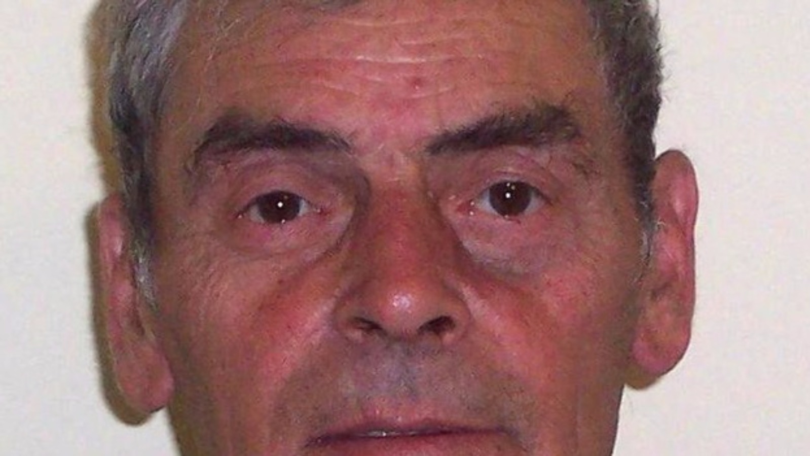 Serial killer Peter Tobin 'attacked in prison' | ITV News Meridian