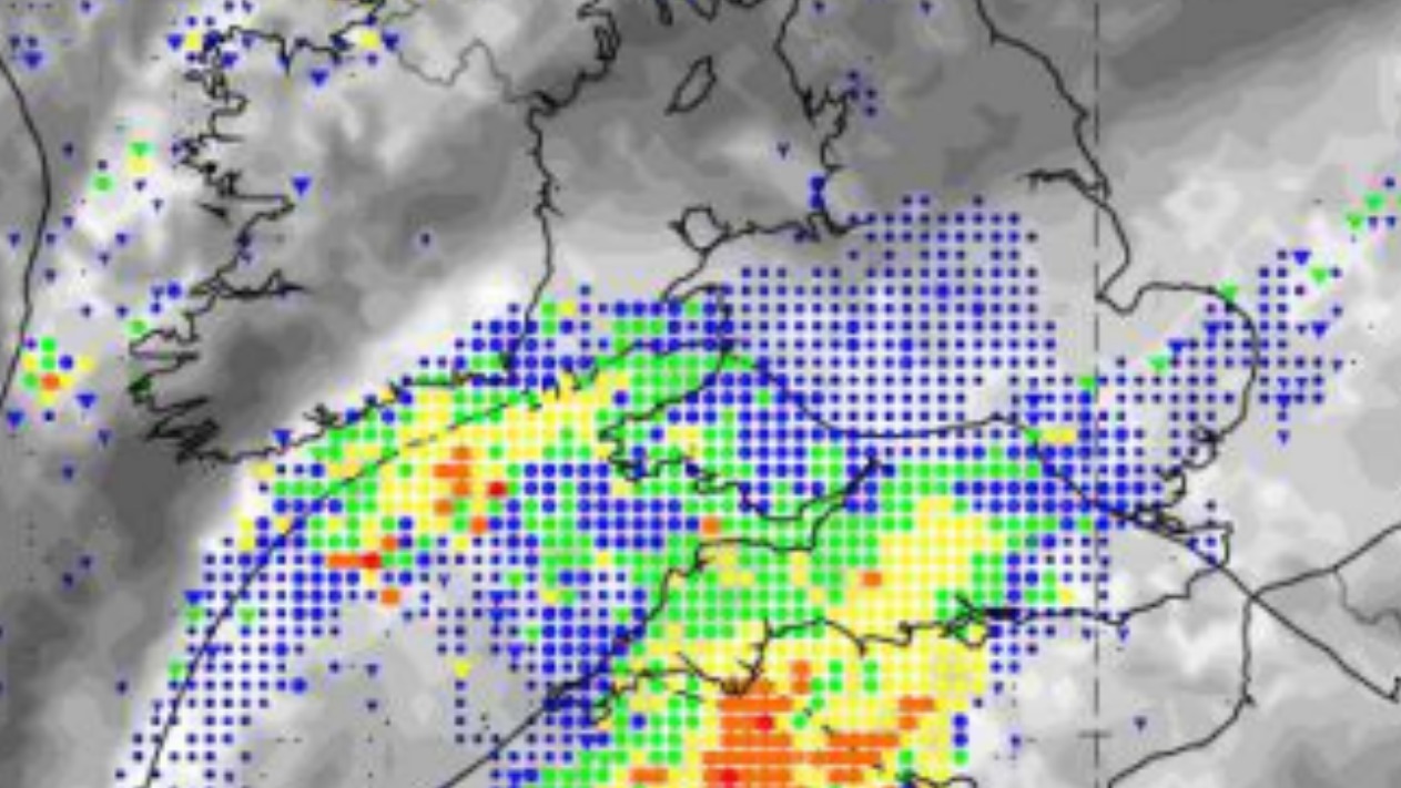 Wales weather: Here comes the rain... | ITV News Wales