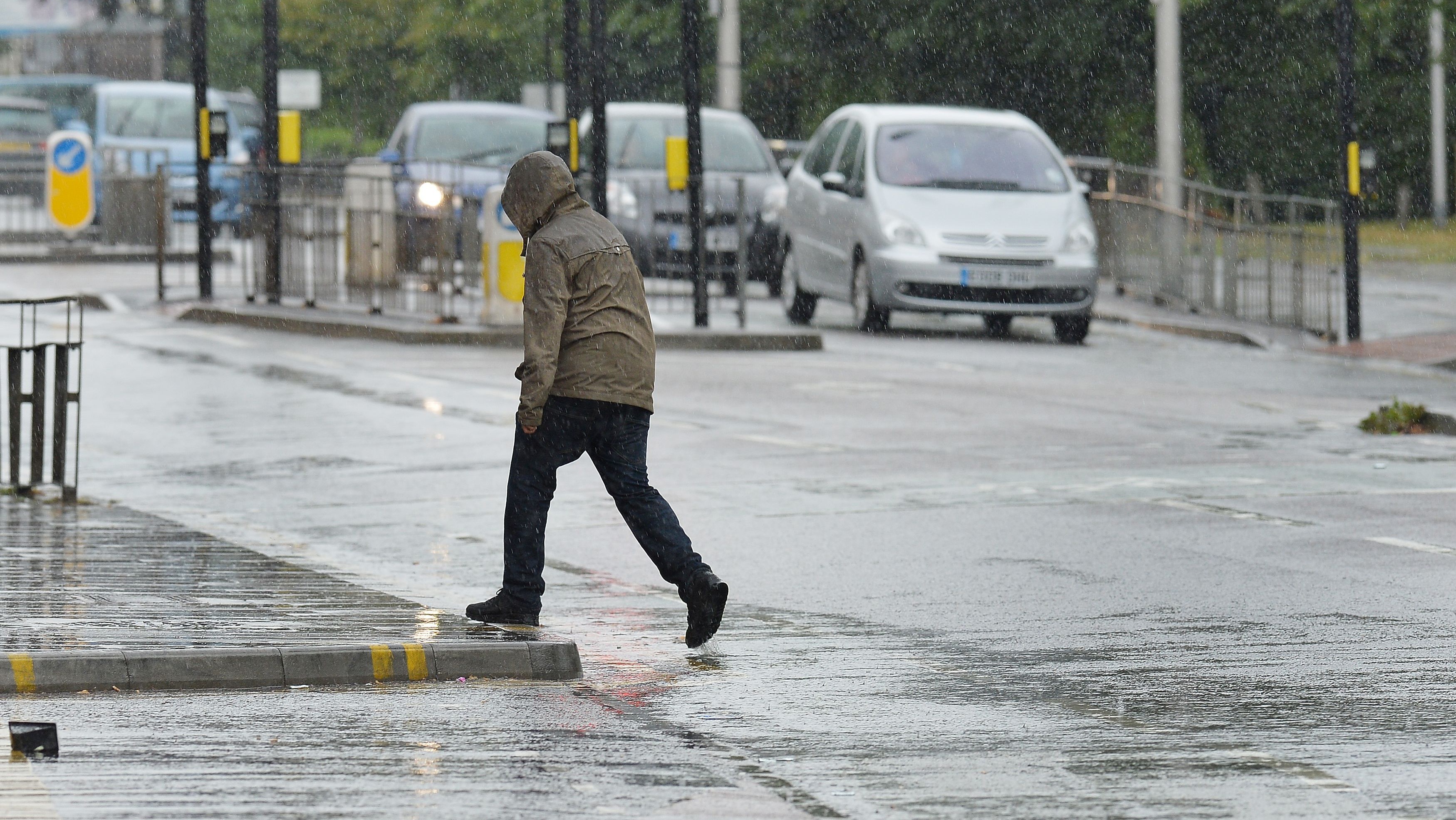 Weather remains a washout as more rain sweeps across the UK | ITV News