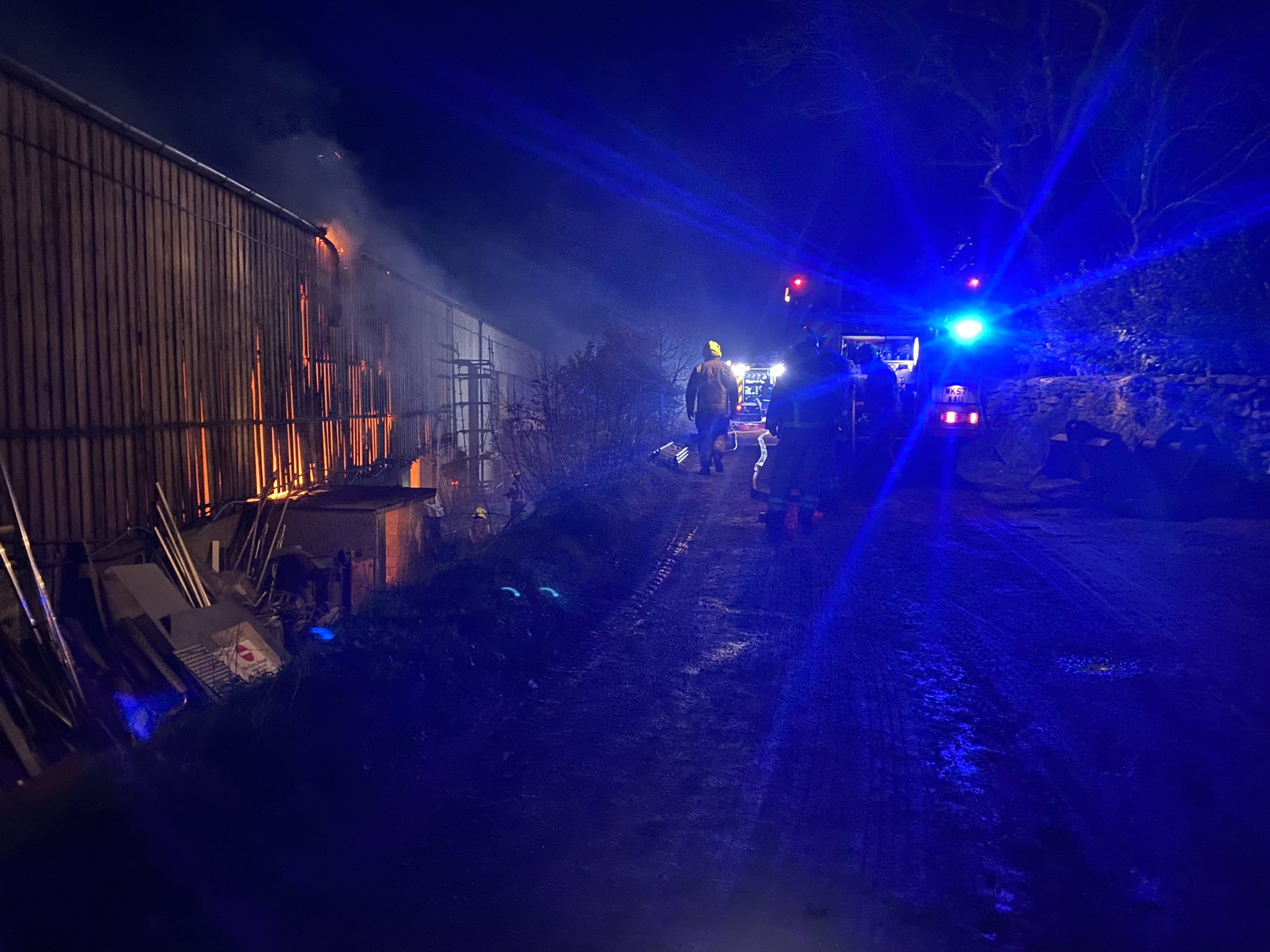 Major fire breaks out at Cornwall industrial estate | ITV News West Country